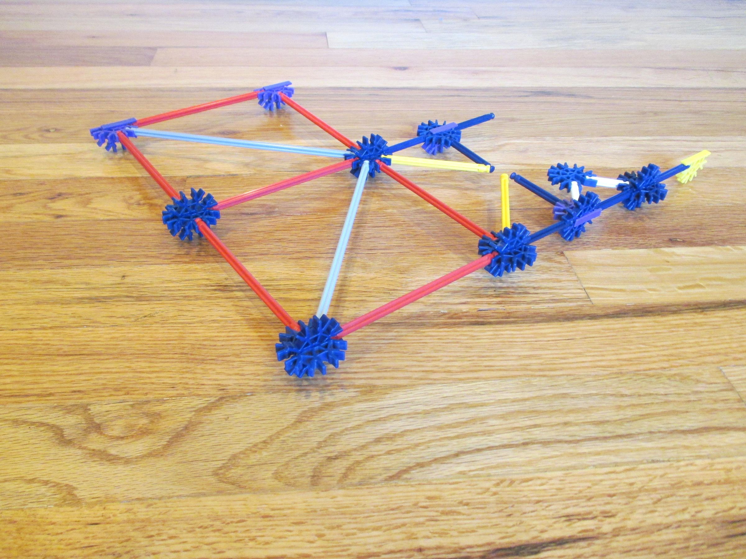 Rollercoaster Push Lift: a K'nex Ball Machine Lift : 8 Steps ...