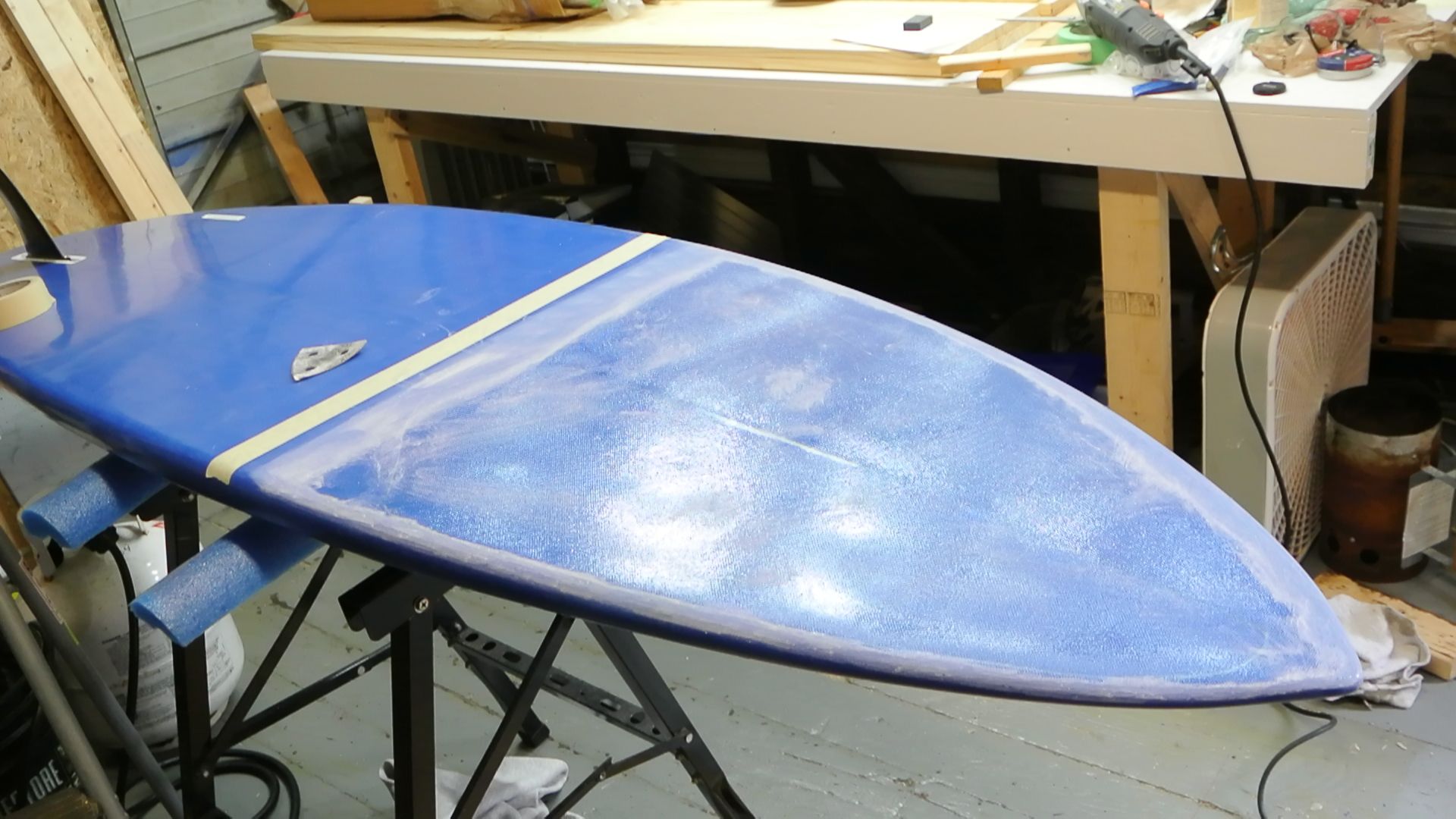 How to Repair a Surfboard : 10 Steps (with Pictures) - Instructables