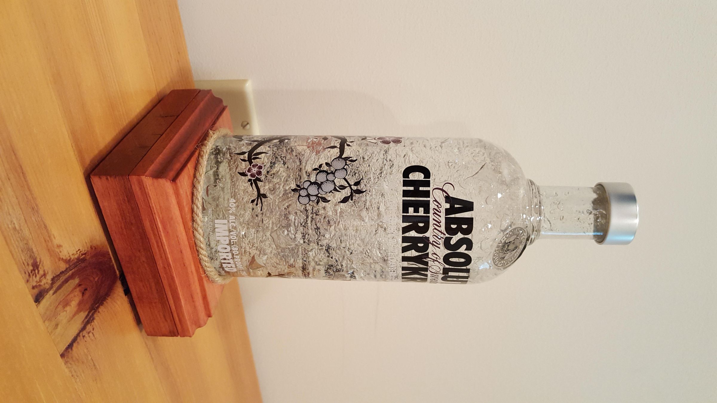 Liquor Bottle LED Light : 5 Steps (with Pictures) - Instructables