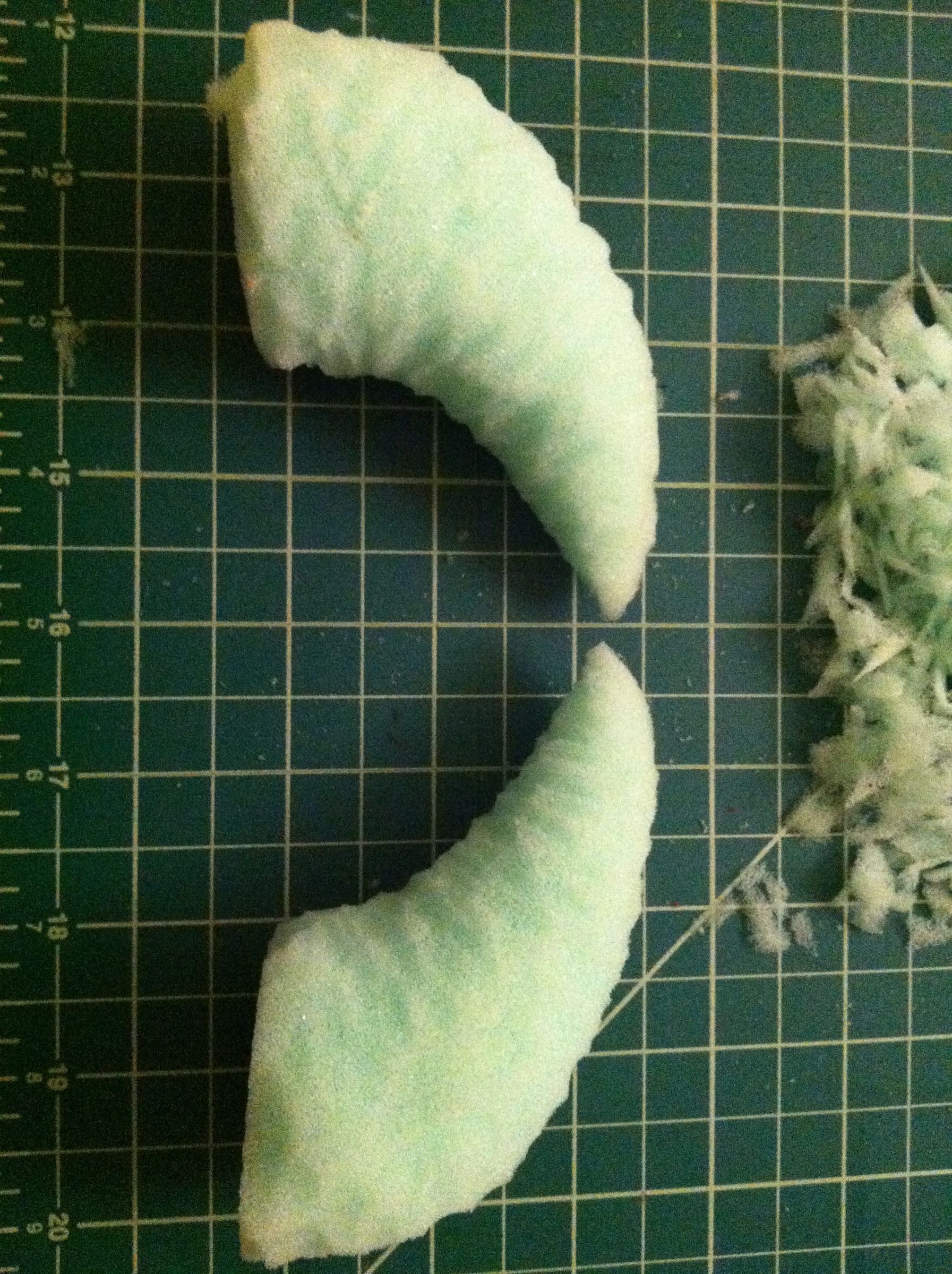 Super Simple Demon Horns! : 8 Steps (with Pictures) - Instructables