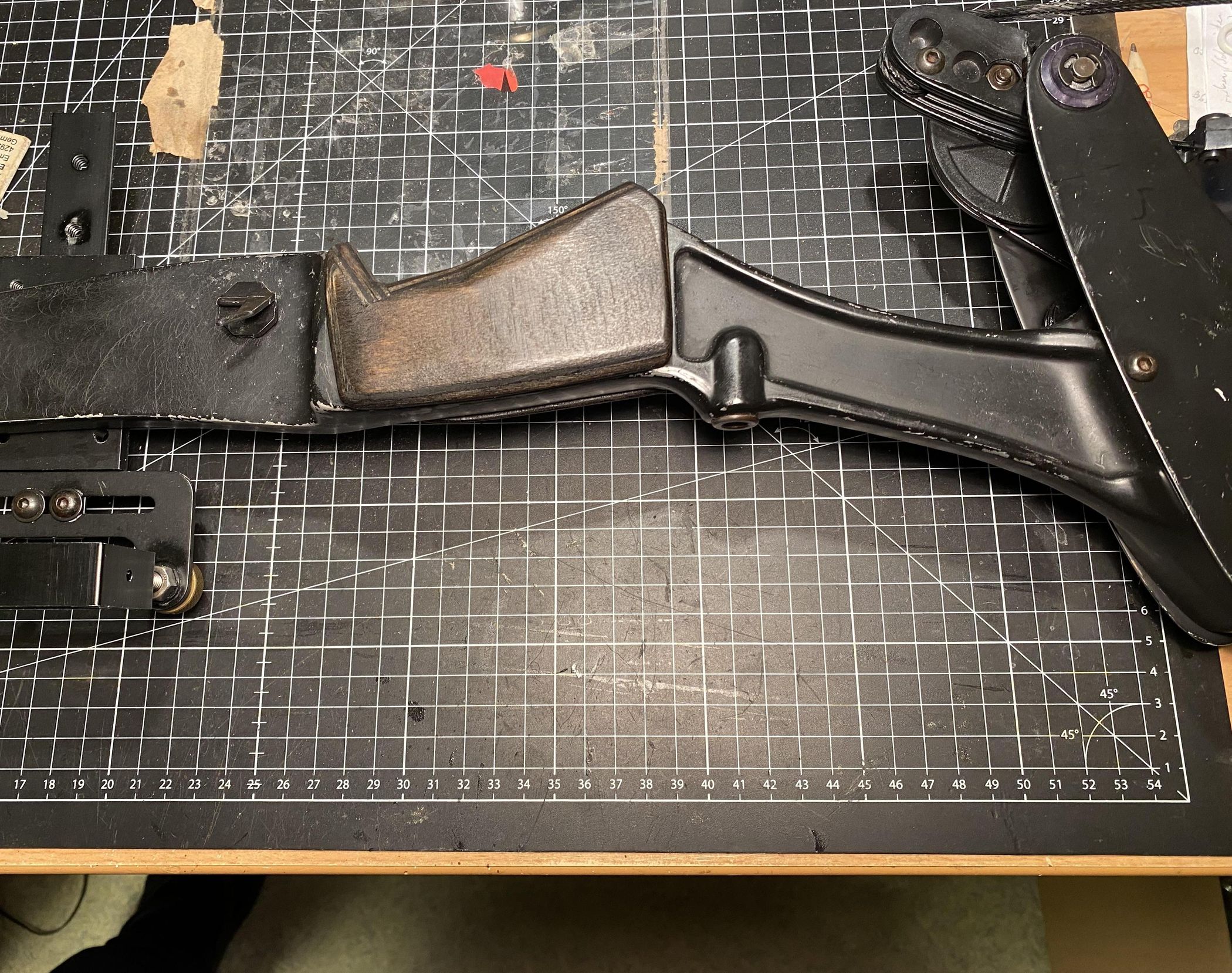 Oneida H250 Bow DIY Blackened Wood Handle : 5 Steps - Instructables