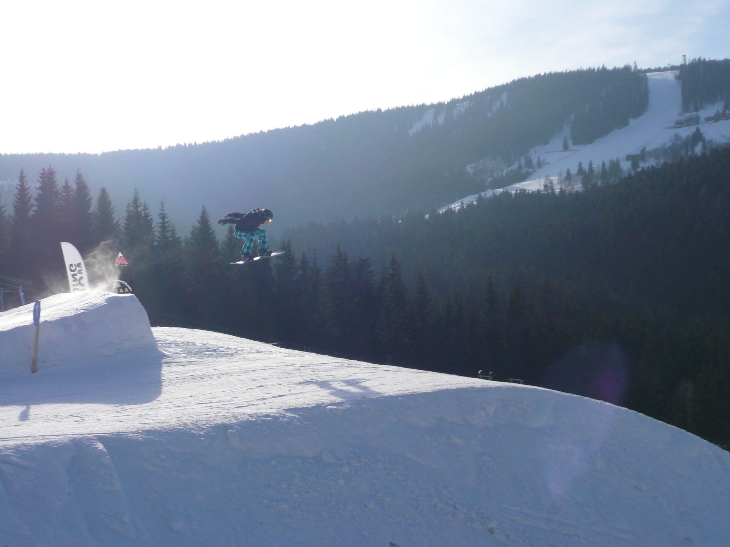 How to Do Grabs on Snowboard : 7 Steps - Instructables