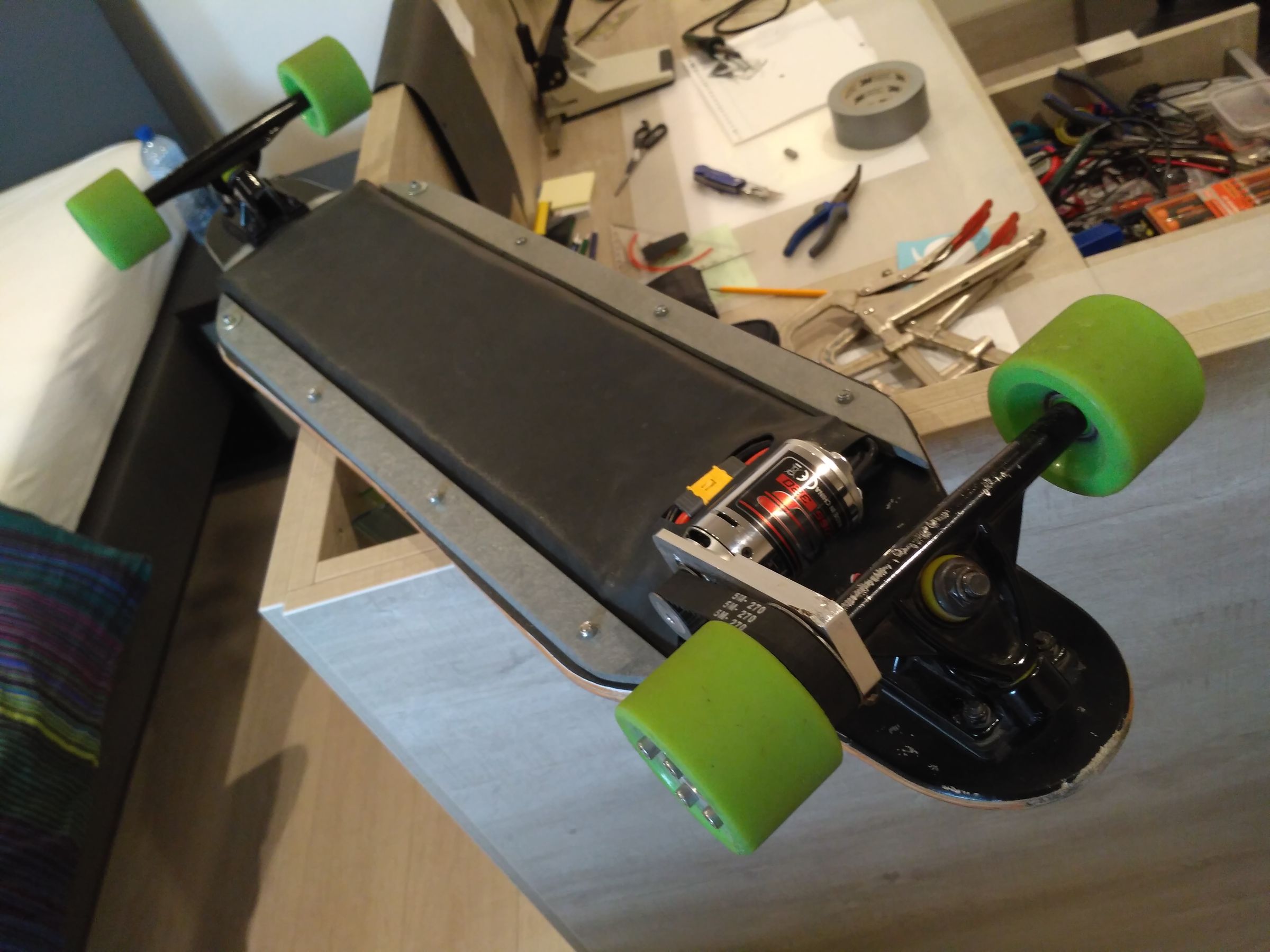 Powerful 2000W Electric Longboard : 6 Steps (with Pictures) - Instructables