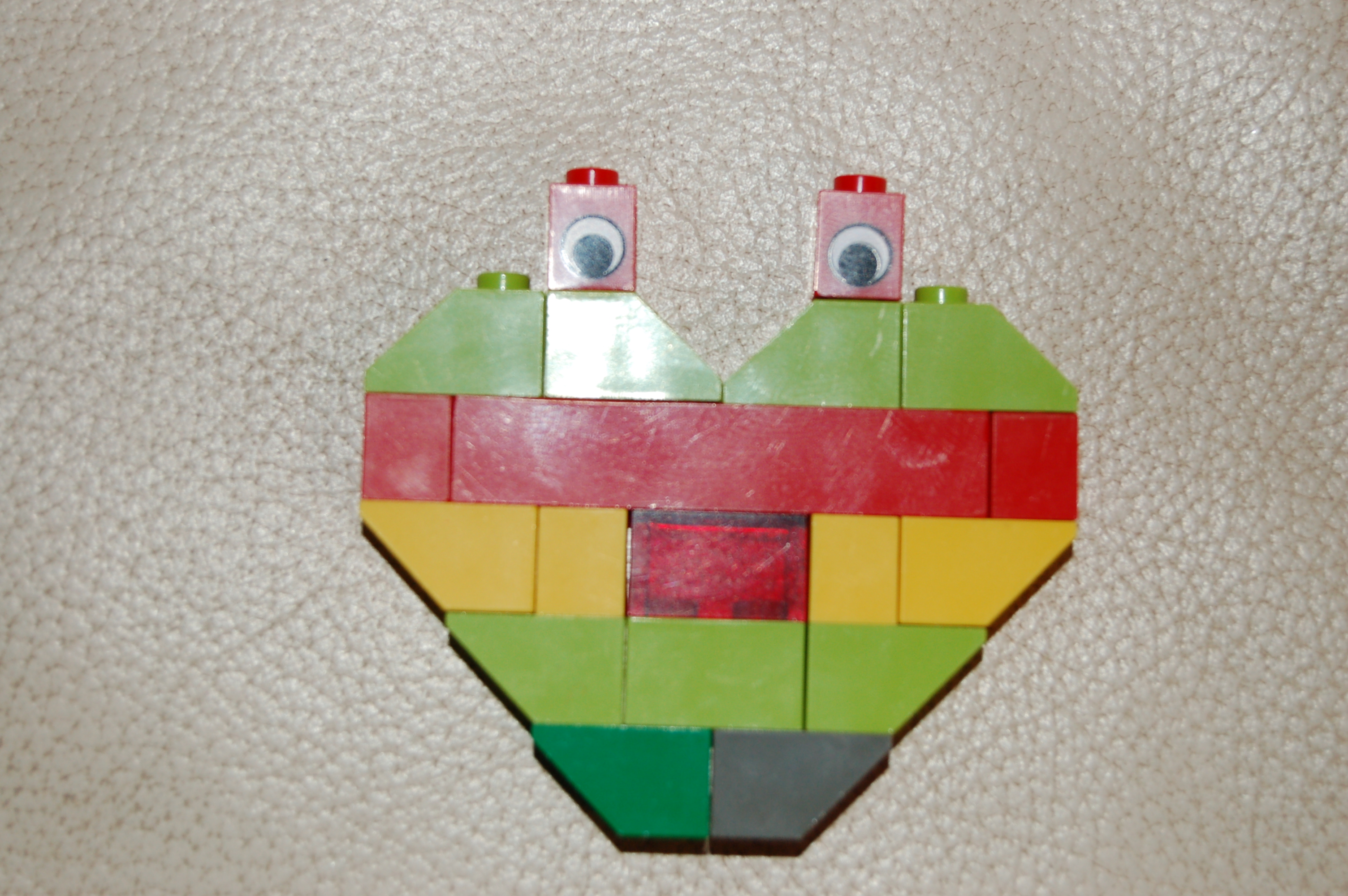Make a Lego Heart : 6 Steps - Instructables