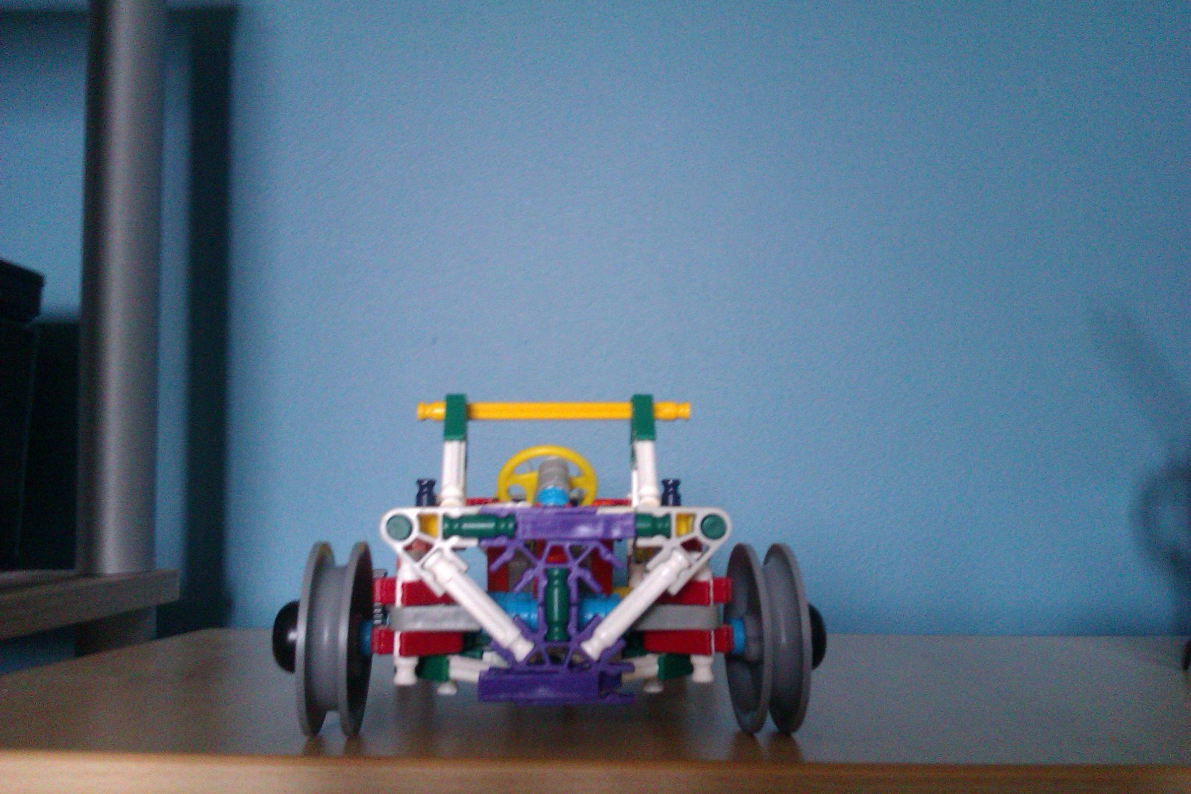 K'NEX Small Convertible Car With Steering - Instructables