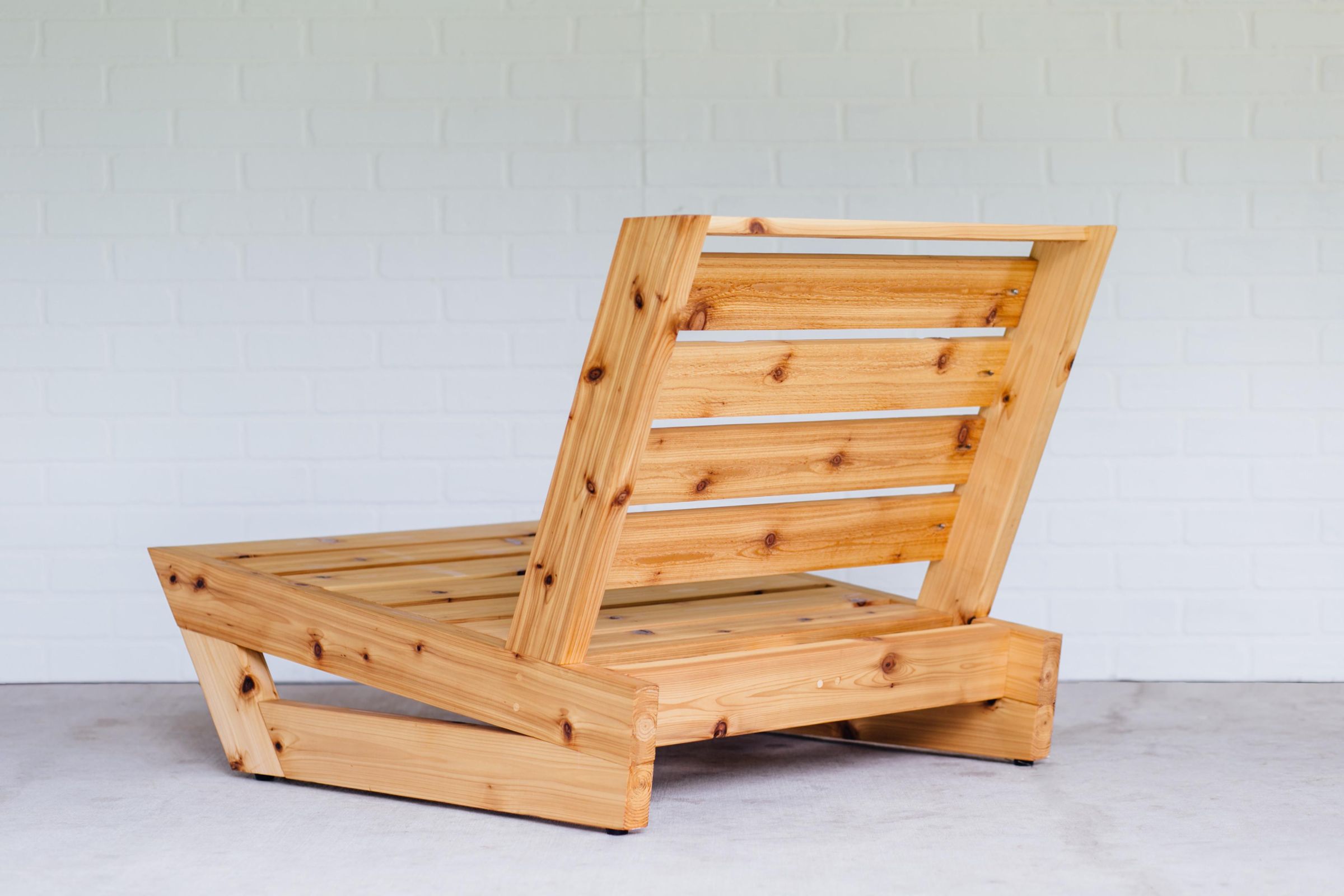How to Build an Outdoor Lounge Chair : 12 Steps (with Pictures ...