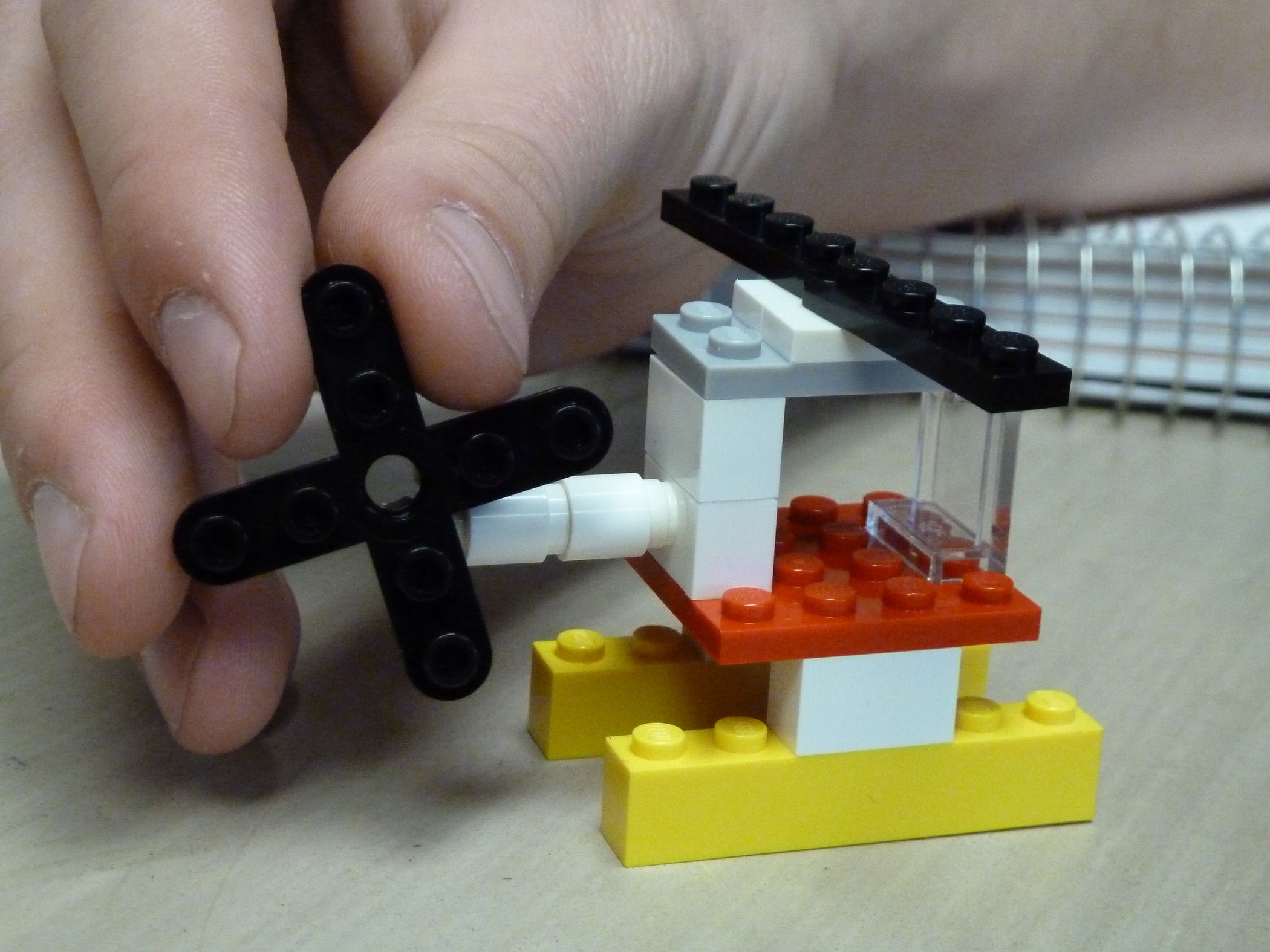 Mini Lego Helicopter : 5 Steps - Instructables