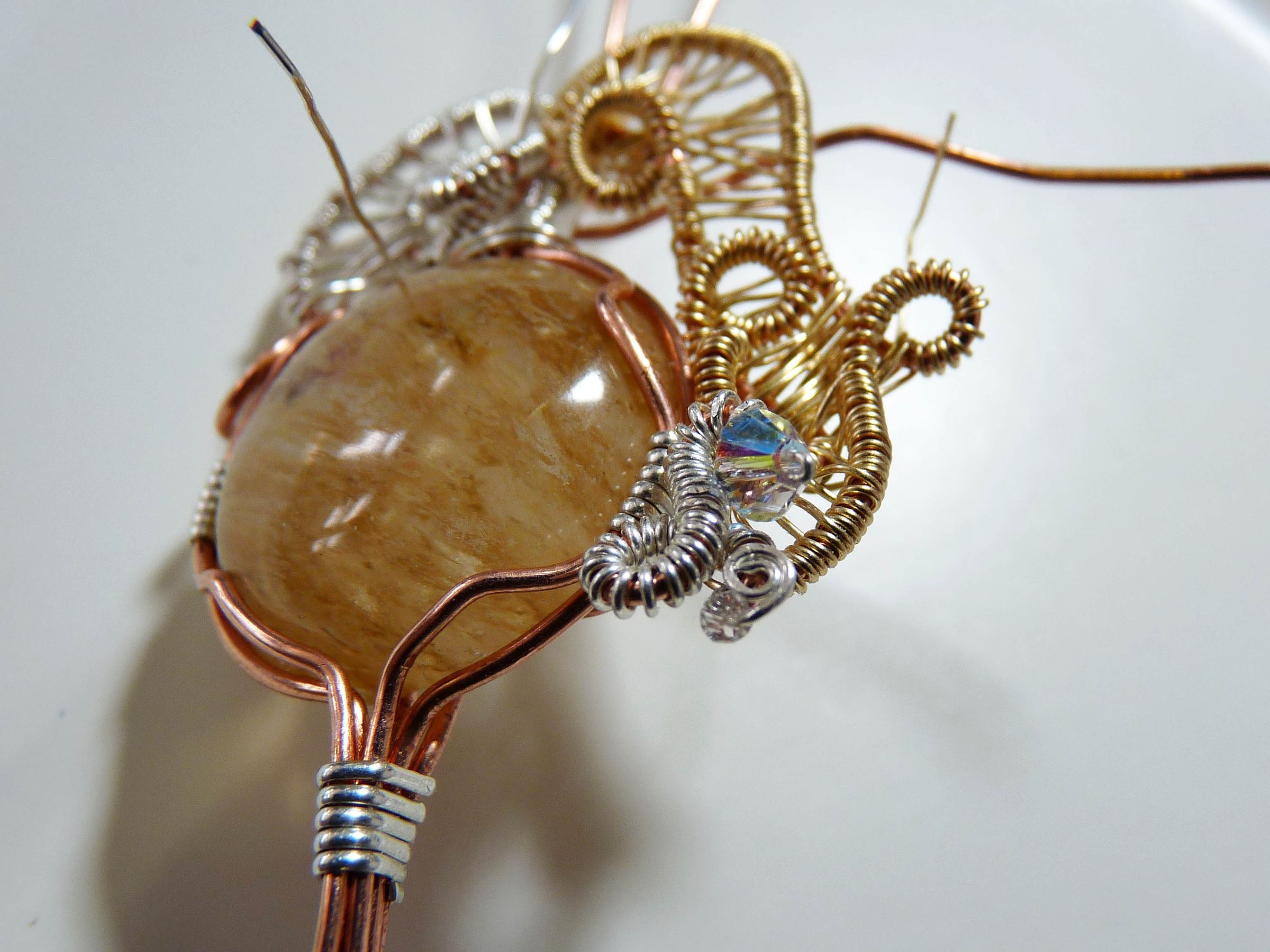 Amazing Wire Weave Pendant : 22 Steps (with Pictures) - Instructables