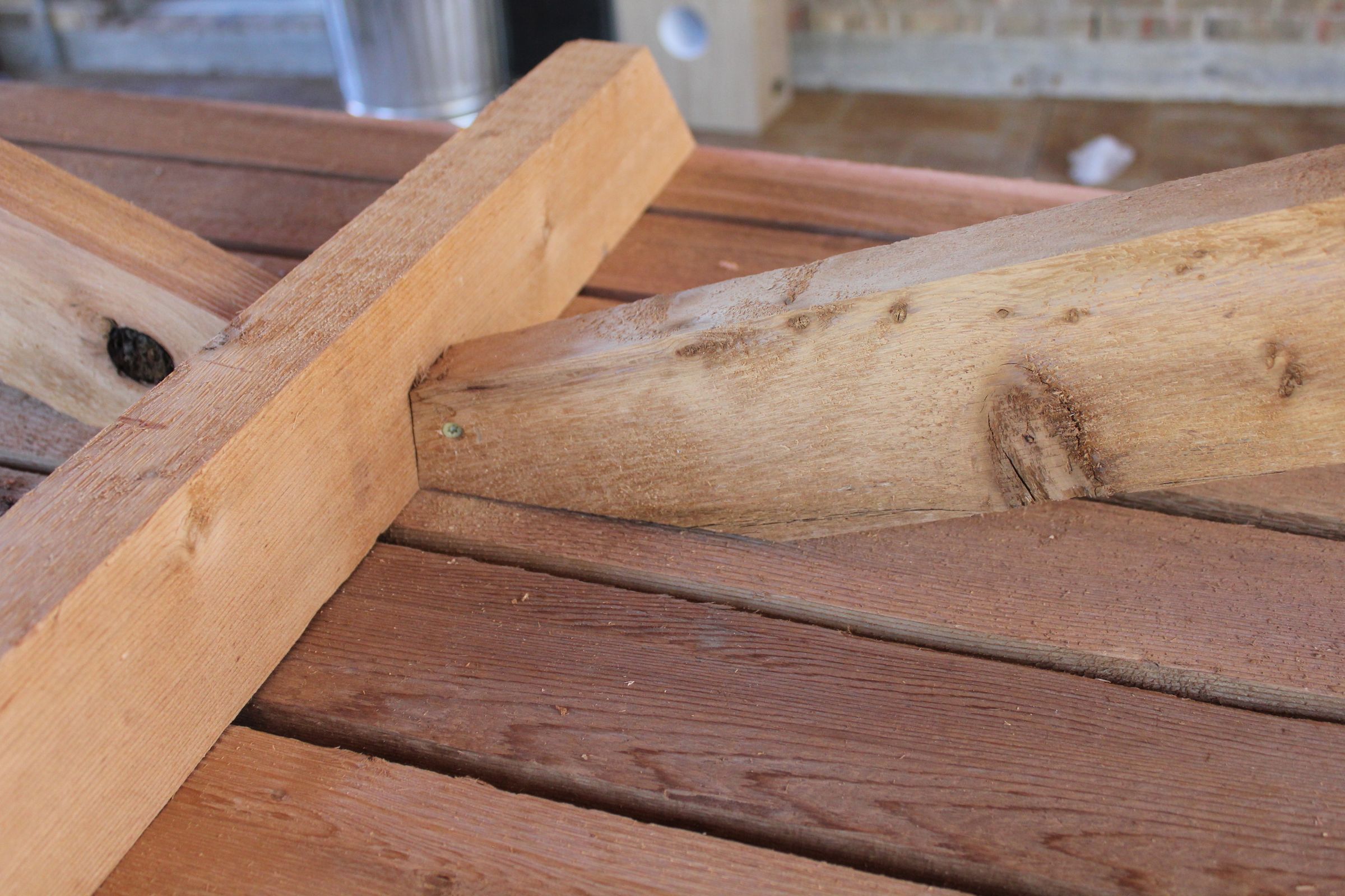 Sleek Picnic Table With Detached Benches : 6 Steps (with Pictures ...
