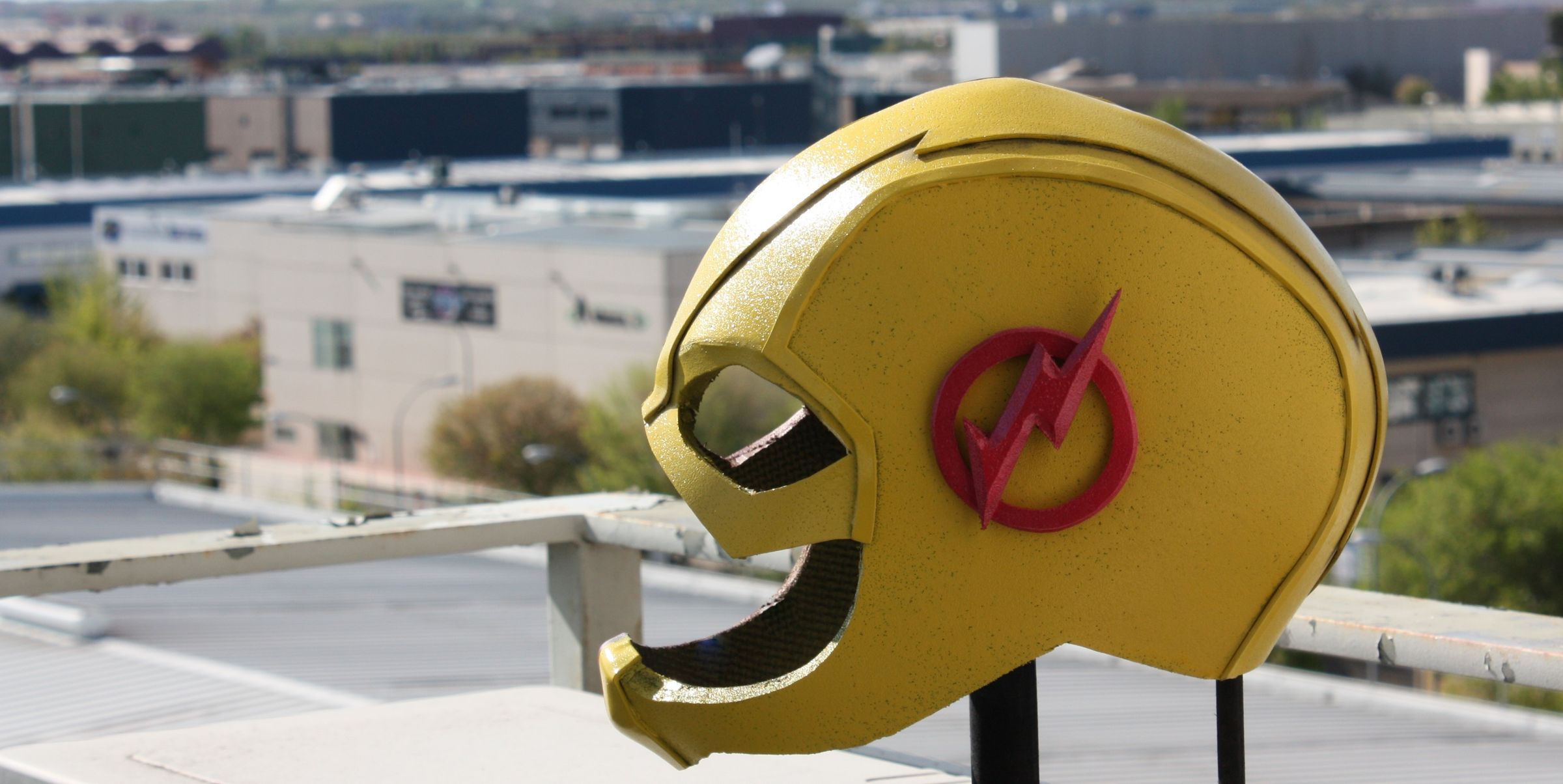 Flash CW Helmet - Instructables