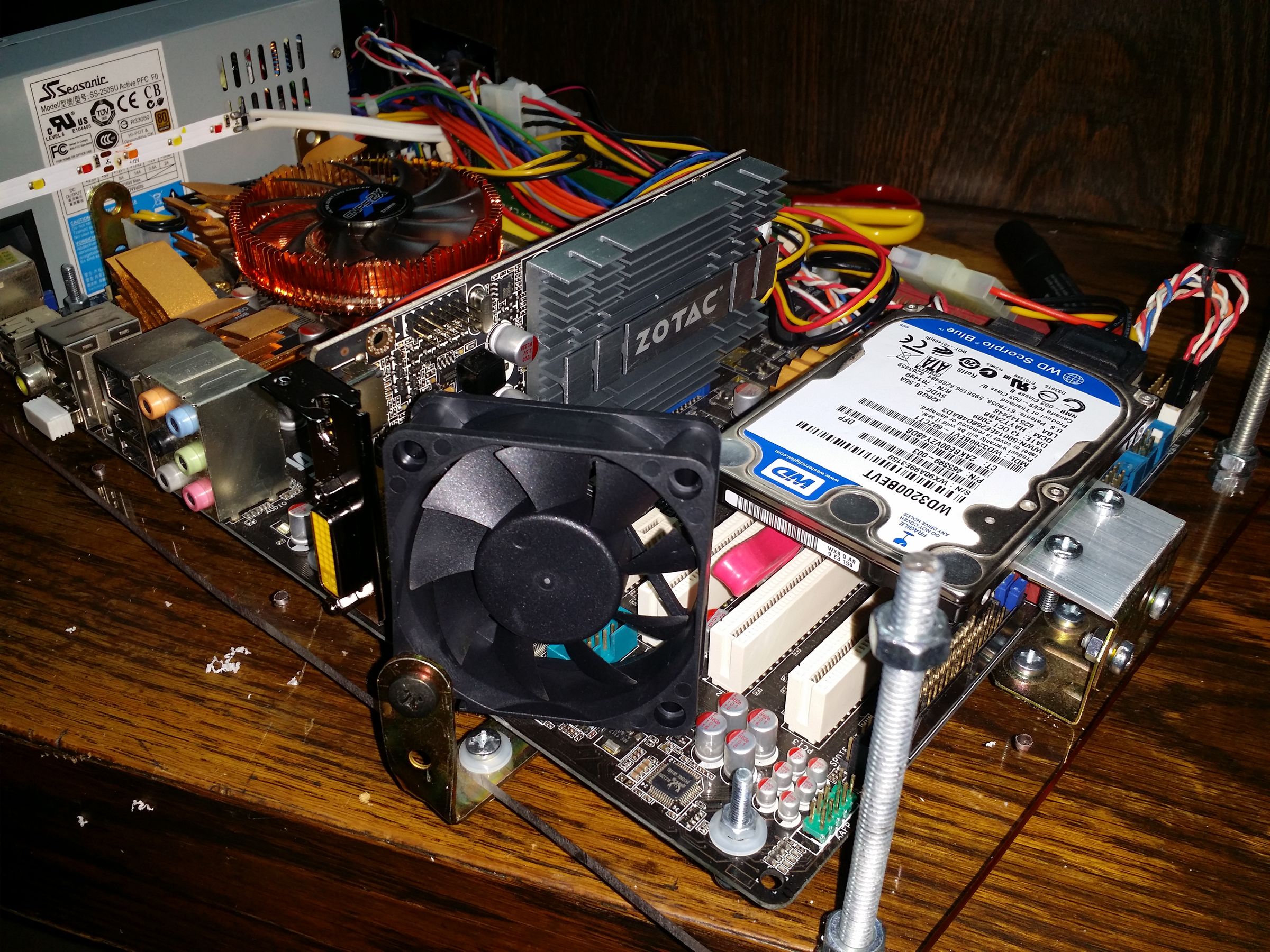 Clear Case PC - Instructables