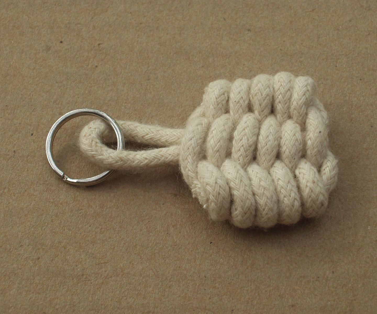 Trilobite Knot : 19 Steps - Instructables