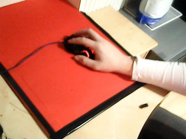 A Quick, Easy, and Cheap Mouse Pad : 4 Steps - Instructables