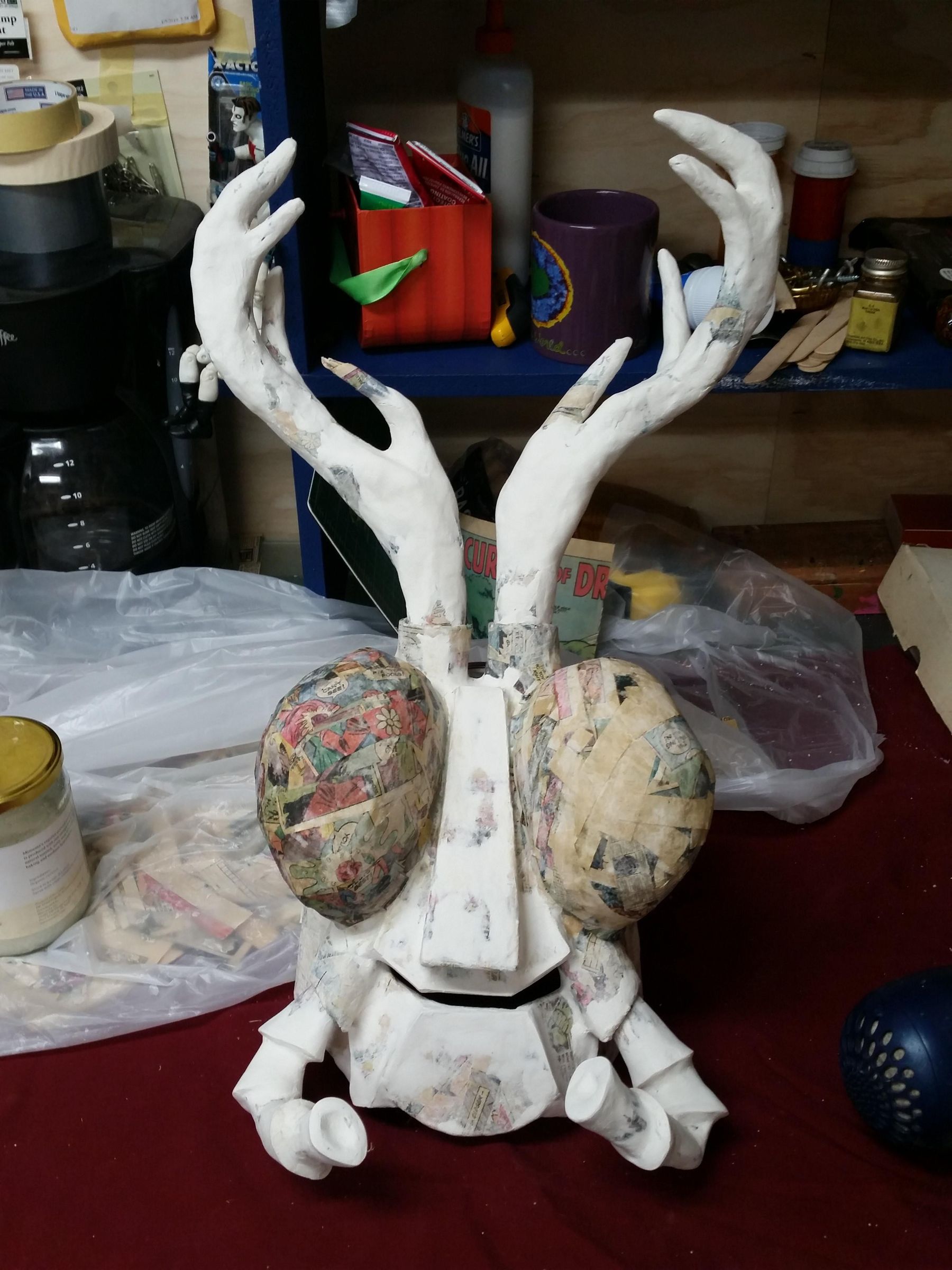 Buck Grasshopper Mask : 9 Steps (with Pictures) - Instructables