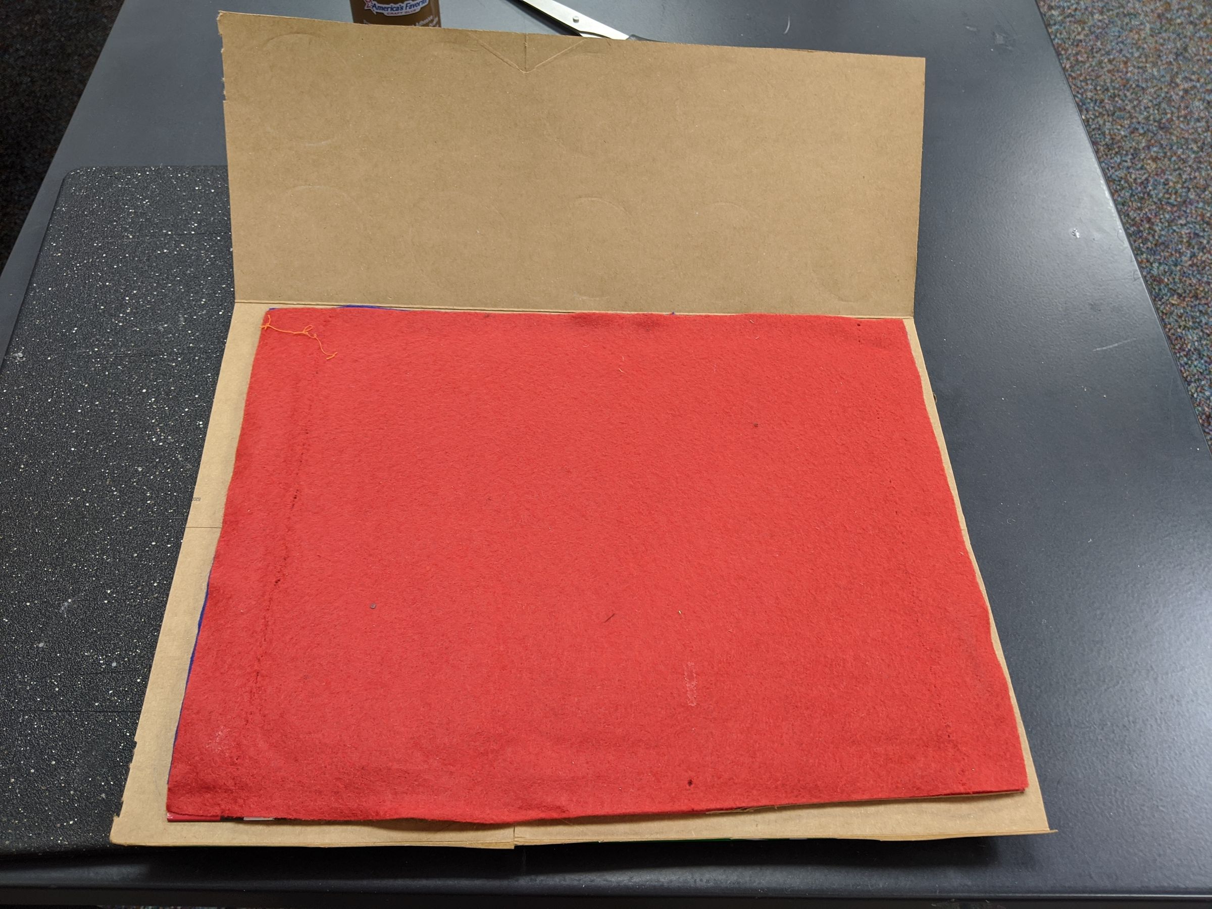 Cardboard Laptop Sleeve From a 12 Pack : 6 Steps - Instructables