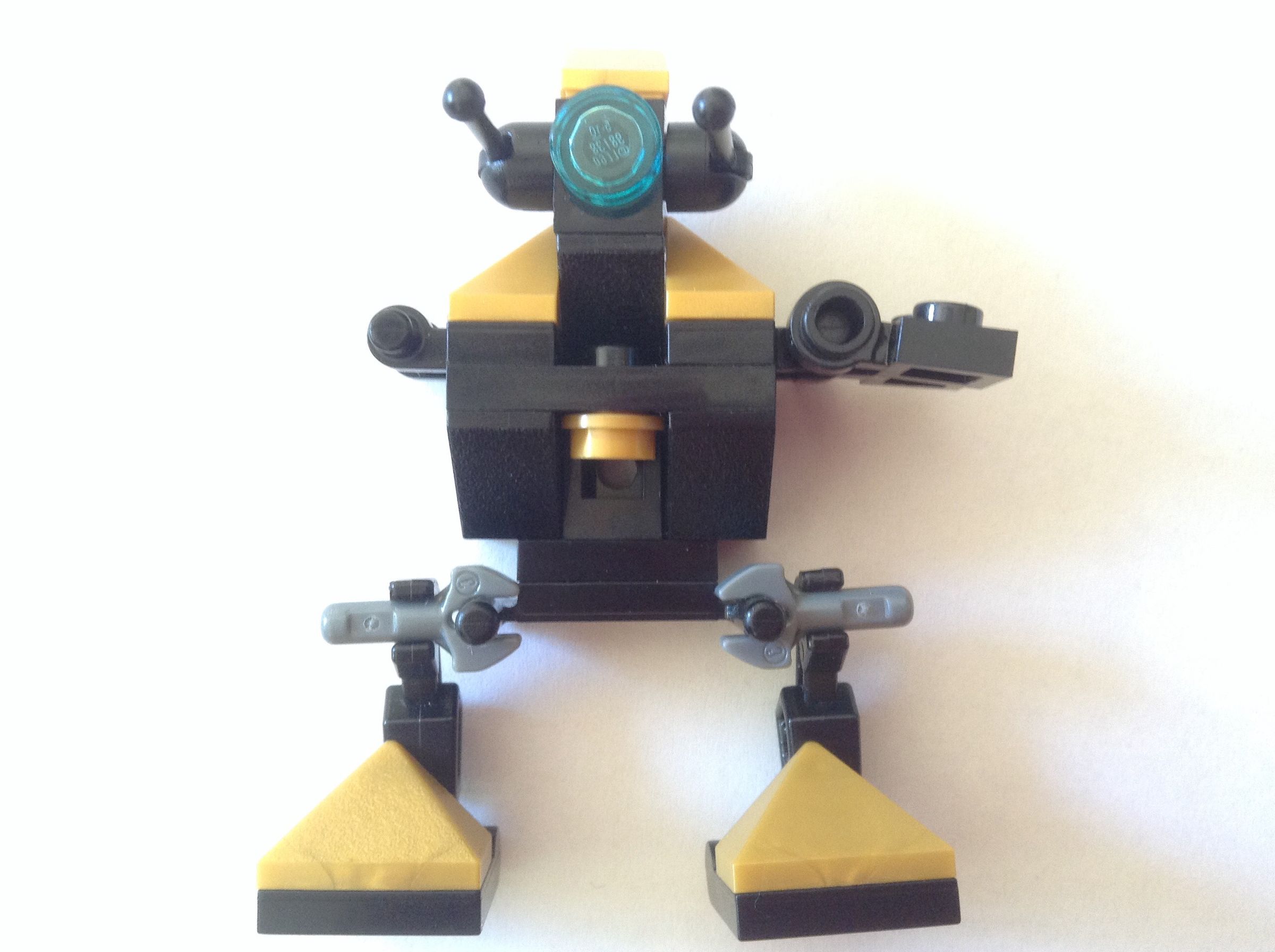 How to Make a Lego Robot Mech : 8 Steps - Instructables