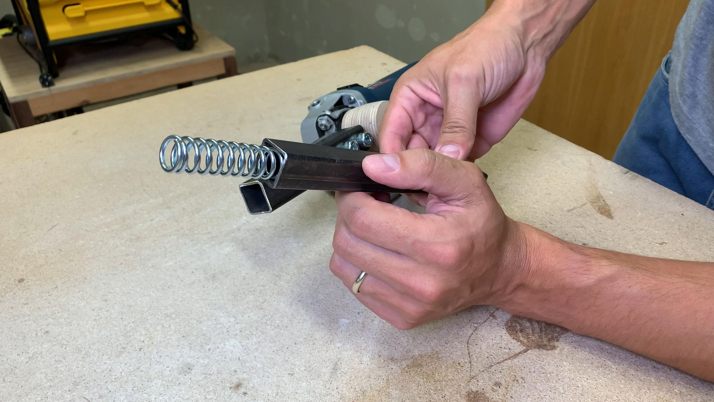A Power File From an Angle Grinder : 15 Steps (with Pictures ...