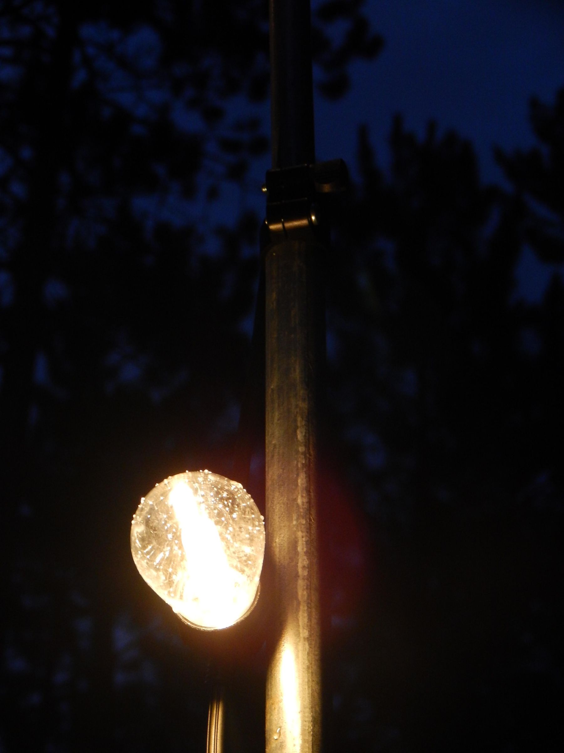 Homemade Adjustable Poles for Backyard String Lights : 5 Steps ...