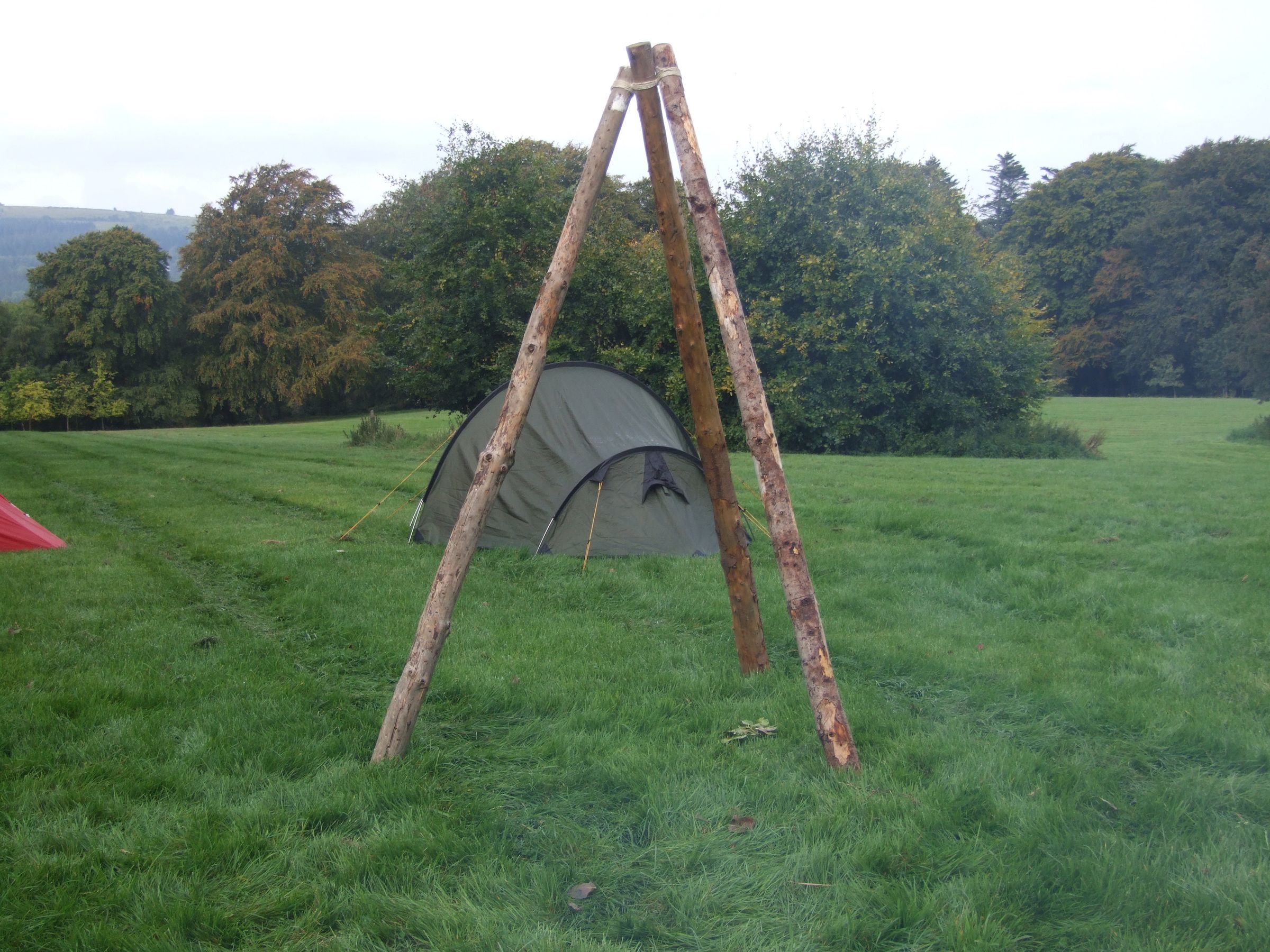 Figure of 8 Lashing (Tripod Lashing) : 6 Steps - Instructables