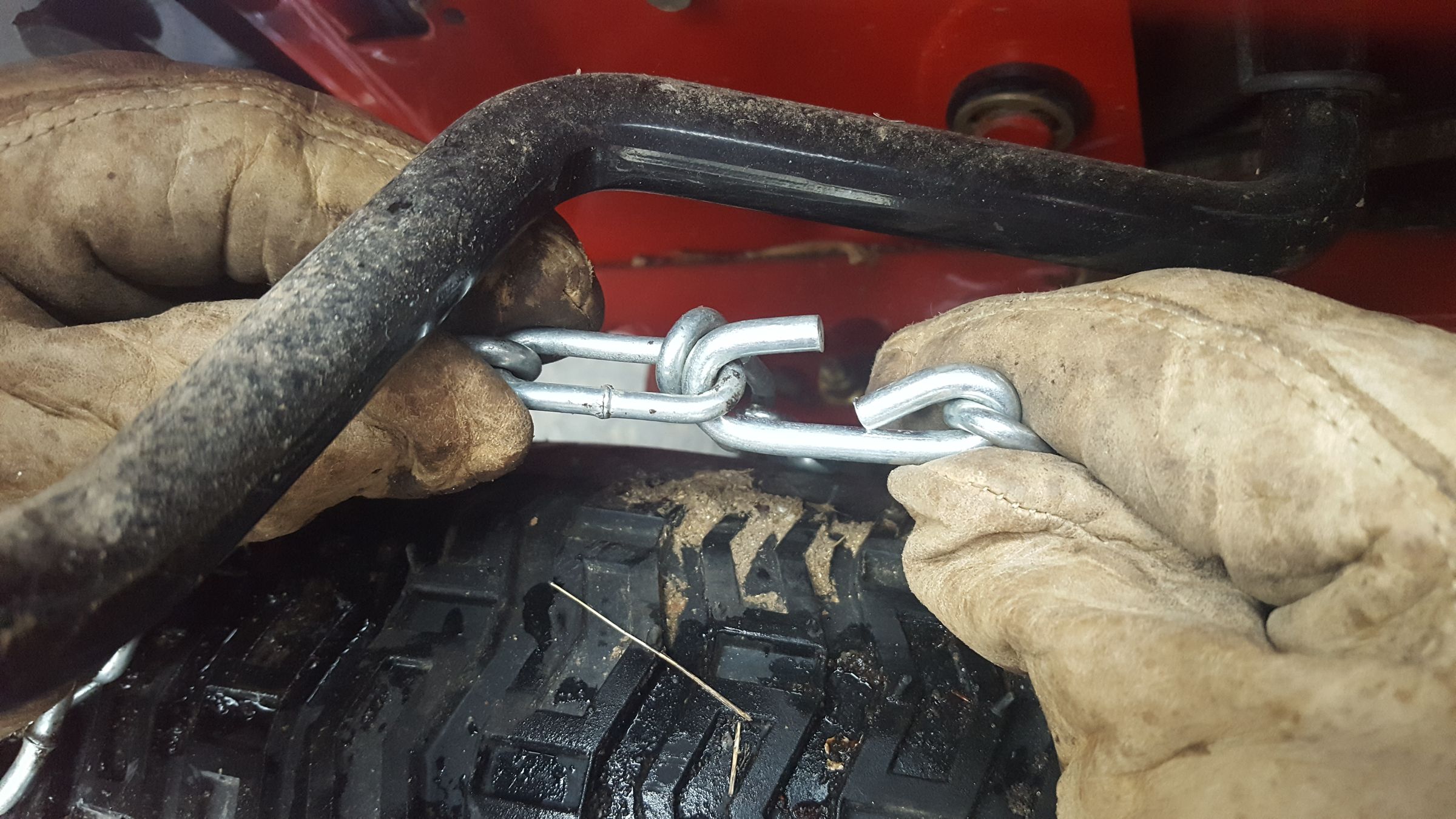 How to Mount Tire Chains to a Tractor : 8 Steps (with Pictures ...
