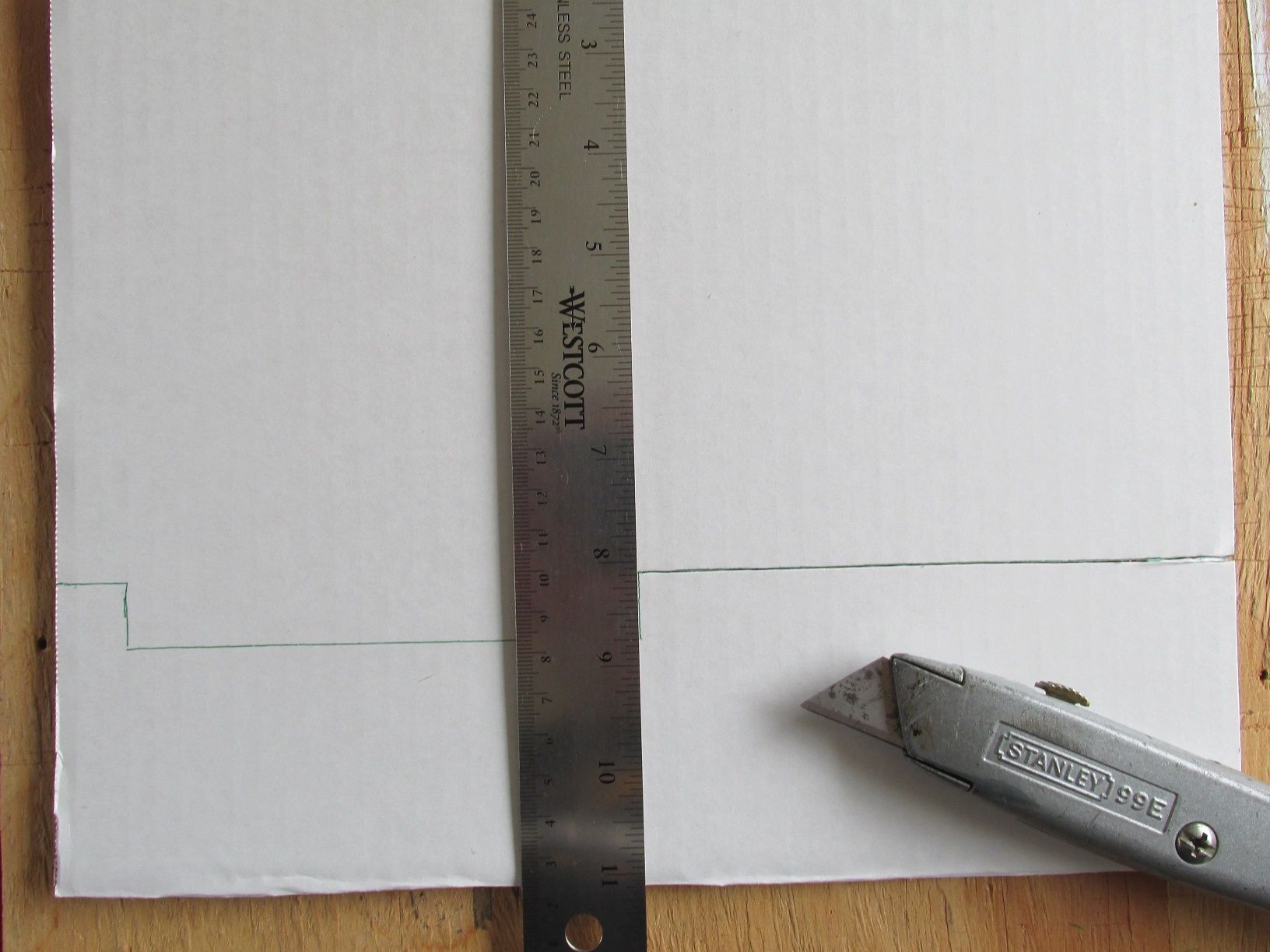 A Compact Disc (CD) Mailer Box : 9 Steps (with Pictures) - Instructables