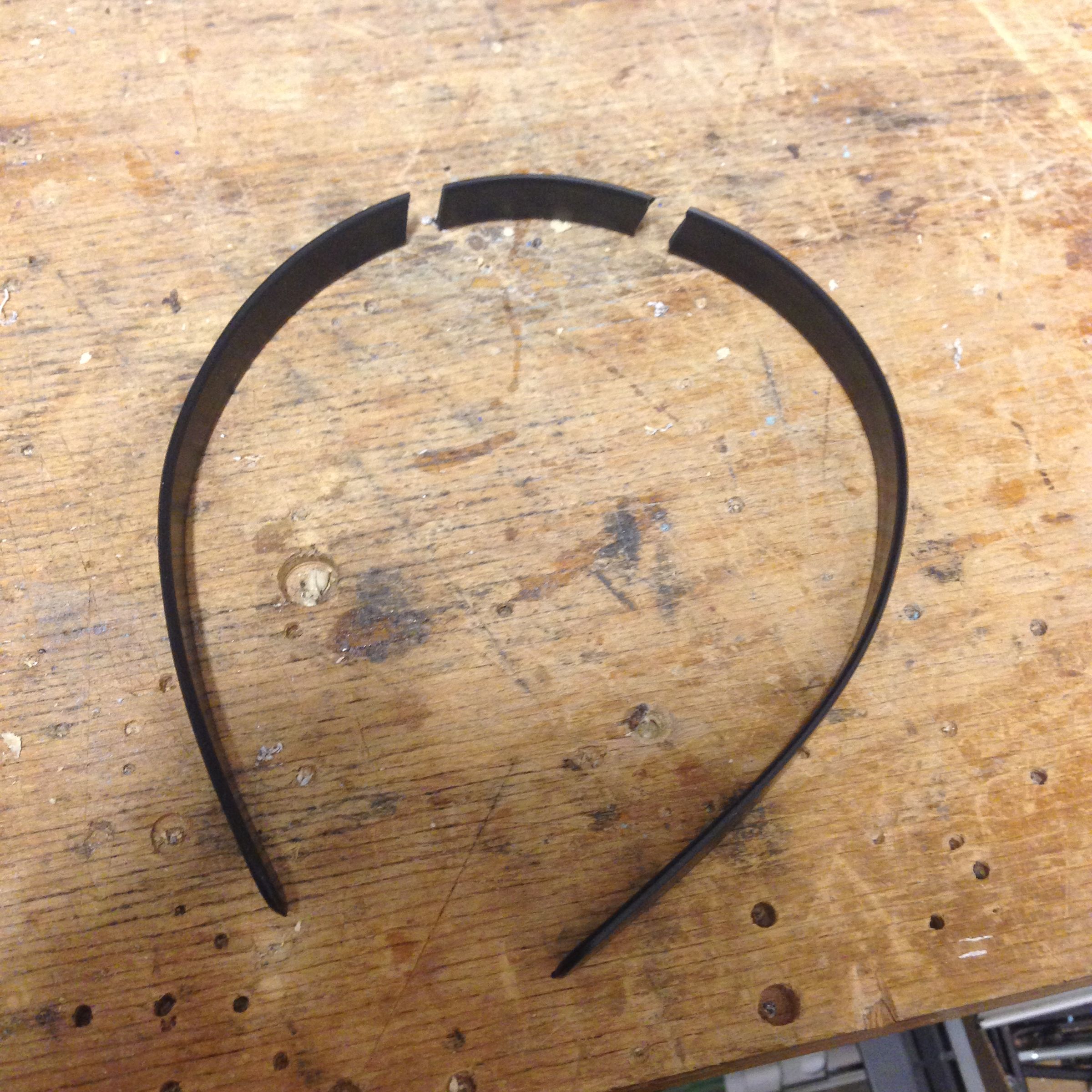 How to Repair Your Devil Horns! : 9 Steps (with Pictures) - Instructables