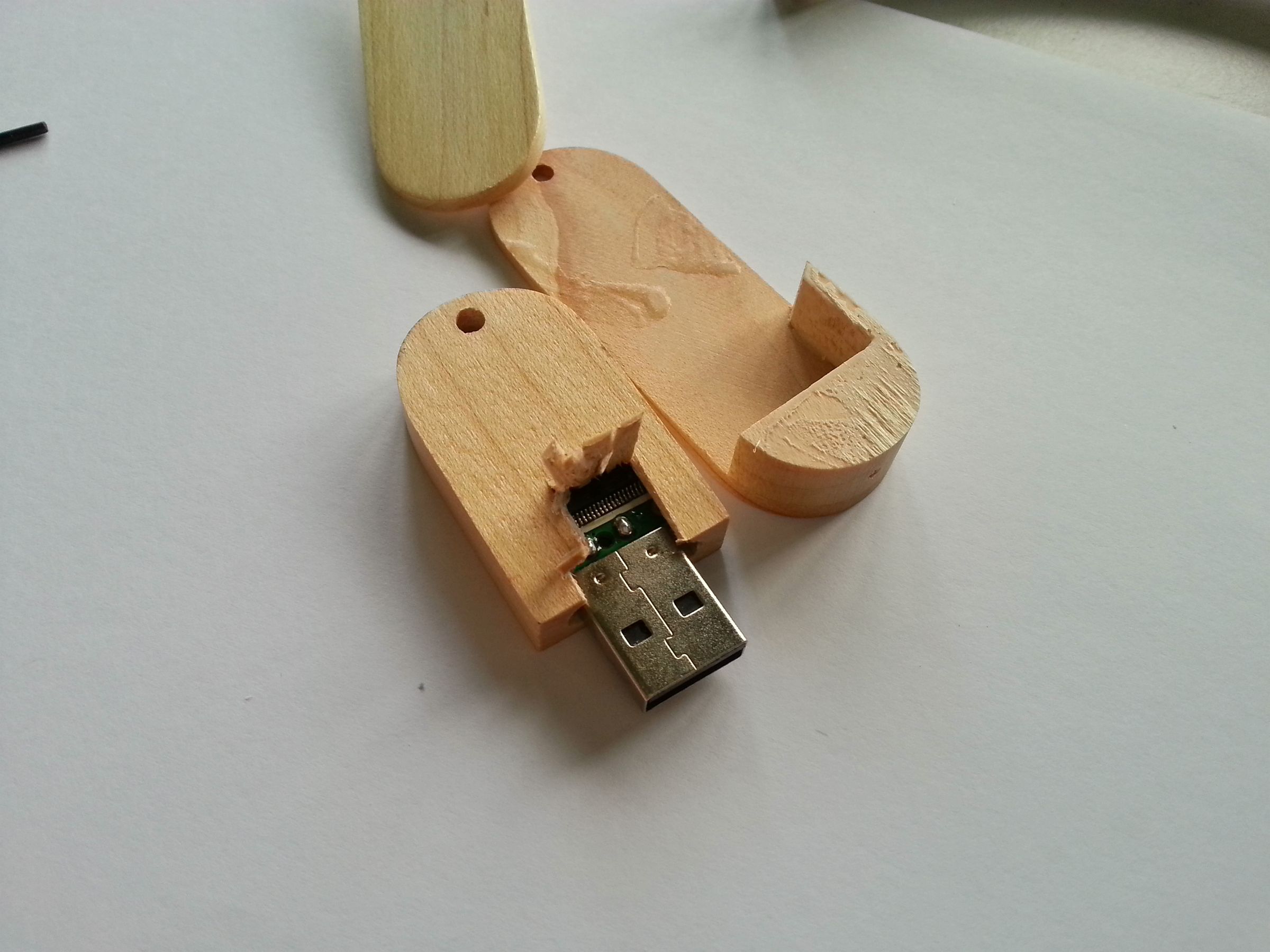 Make a Personalized USB : 9 Steps (with Pictures) - Instructables