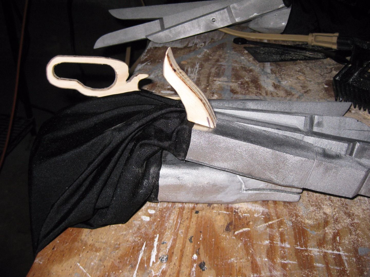 Edward Scissorhands - Costume : 11 Steps (with Pictures) - Instructables