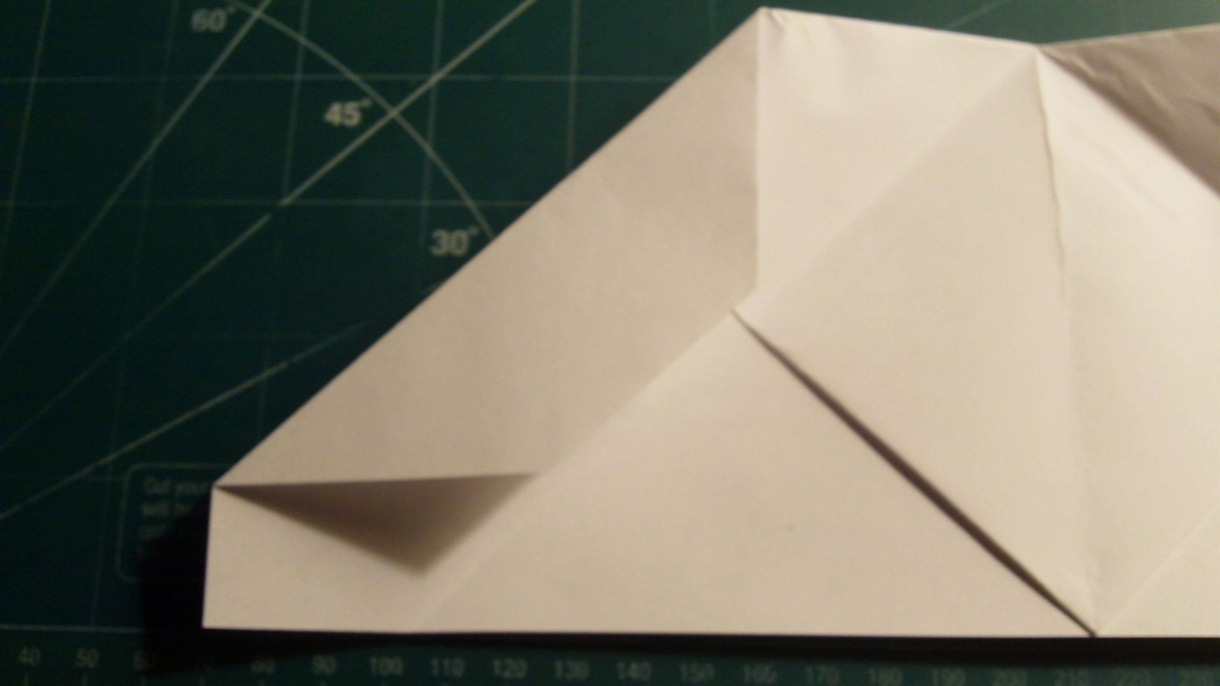 How to Make the UltraDelta Paper Airplane : 6 Steps - Instructables