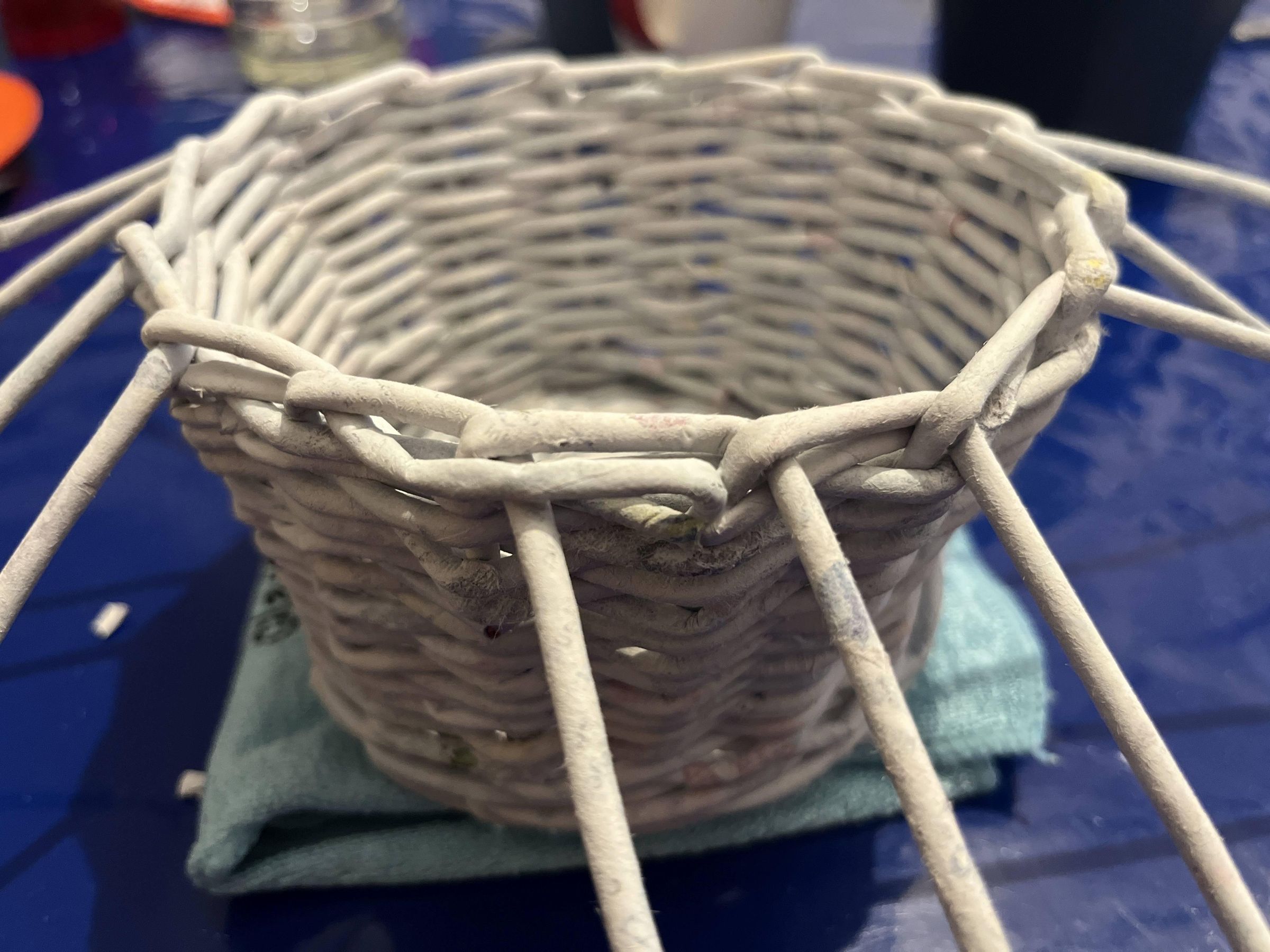Woven Basket Made From Newspaper : 13 Steps (with Pictures) - Instructables