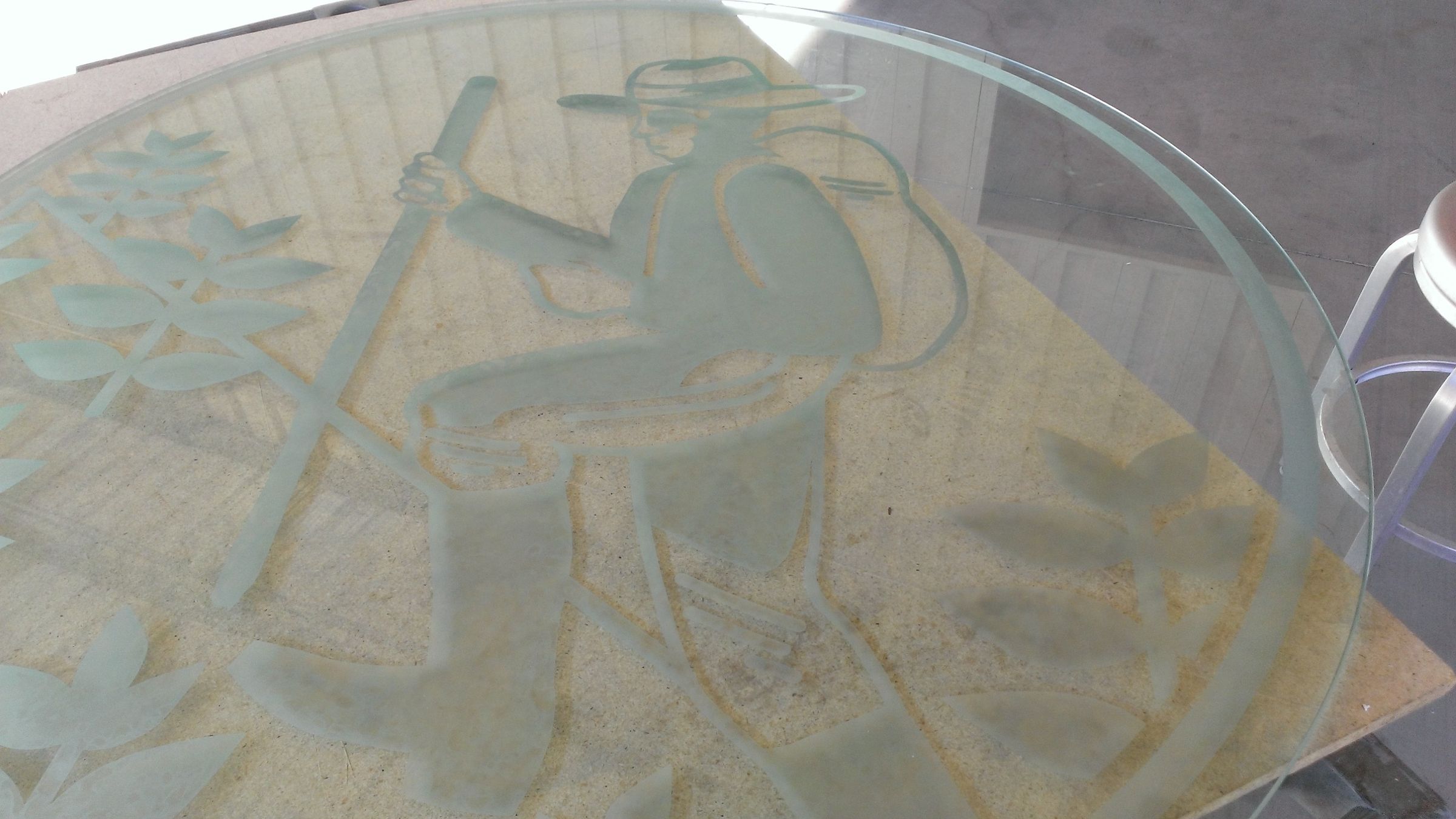 Large Scale Glass Etching : 7 Steps - Instructables