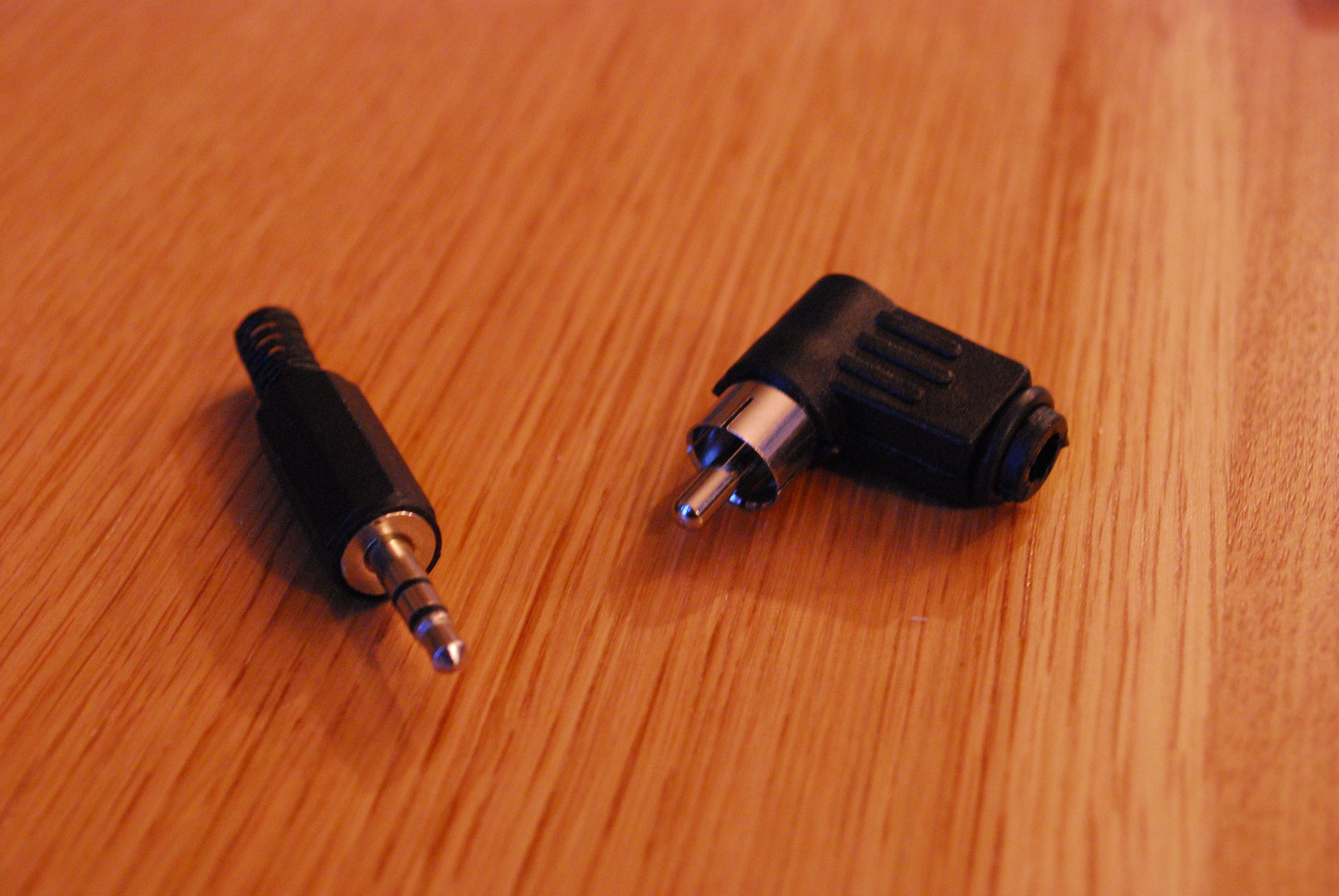 AV Cable to Nikon and Canon SLR Camera : 3 Steps - Instructables