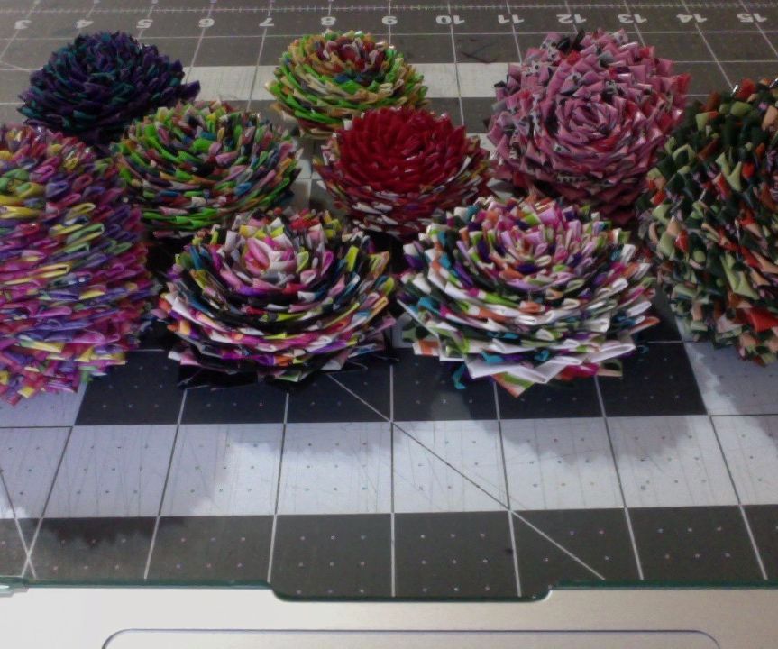 Duck Tape Flower : 5 Steps (with Pictures) - Instructables