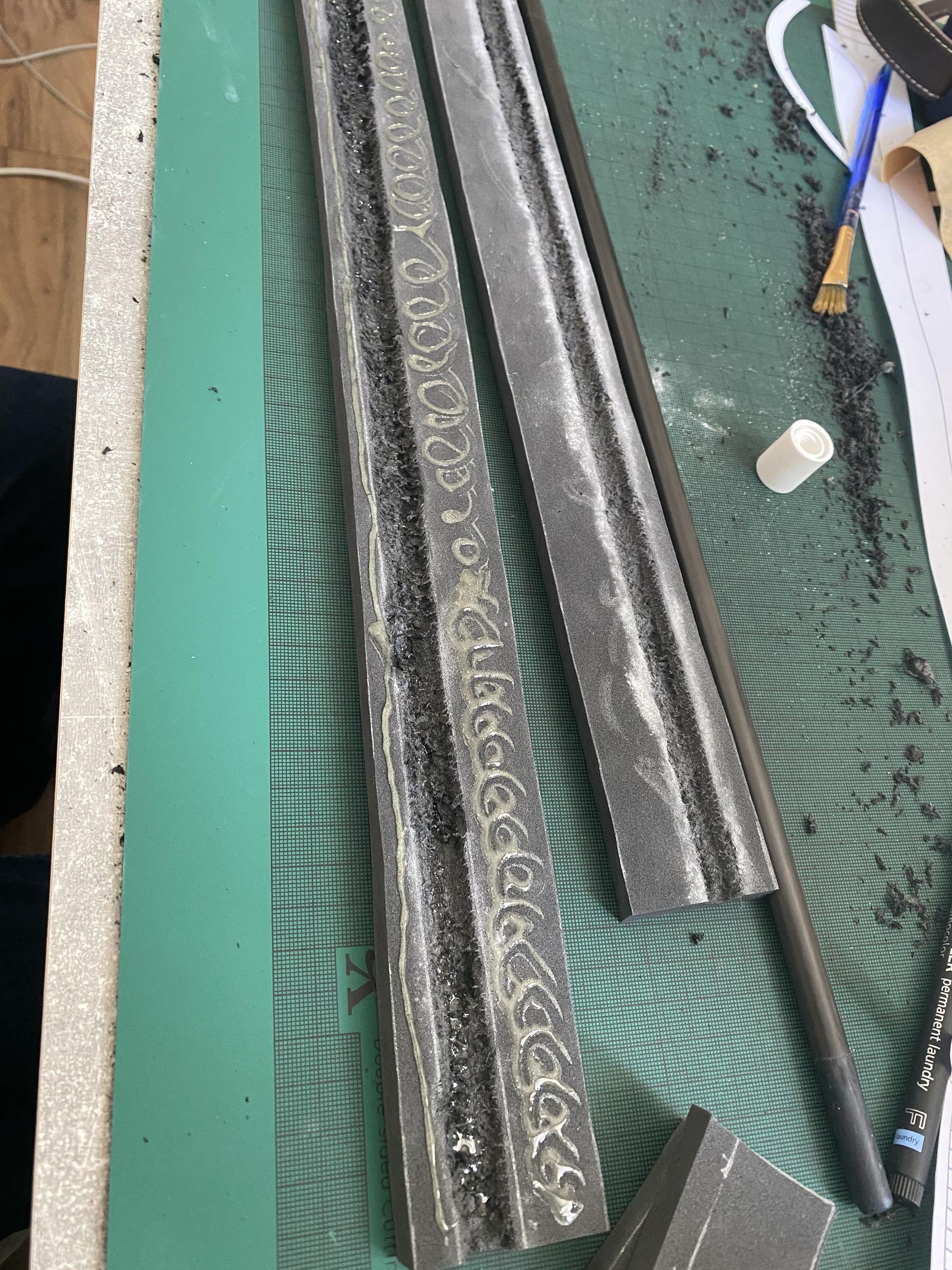 How to Make a LARP Safe Pirate Cutlass : 28 Steps (with Pictures ...