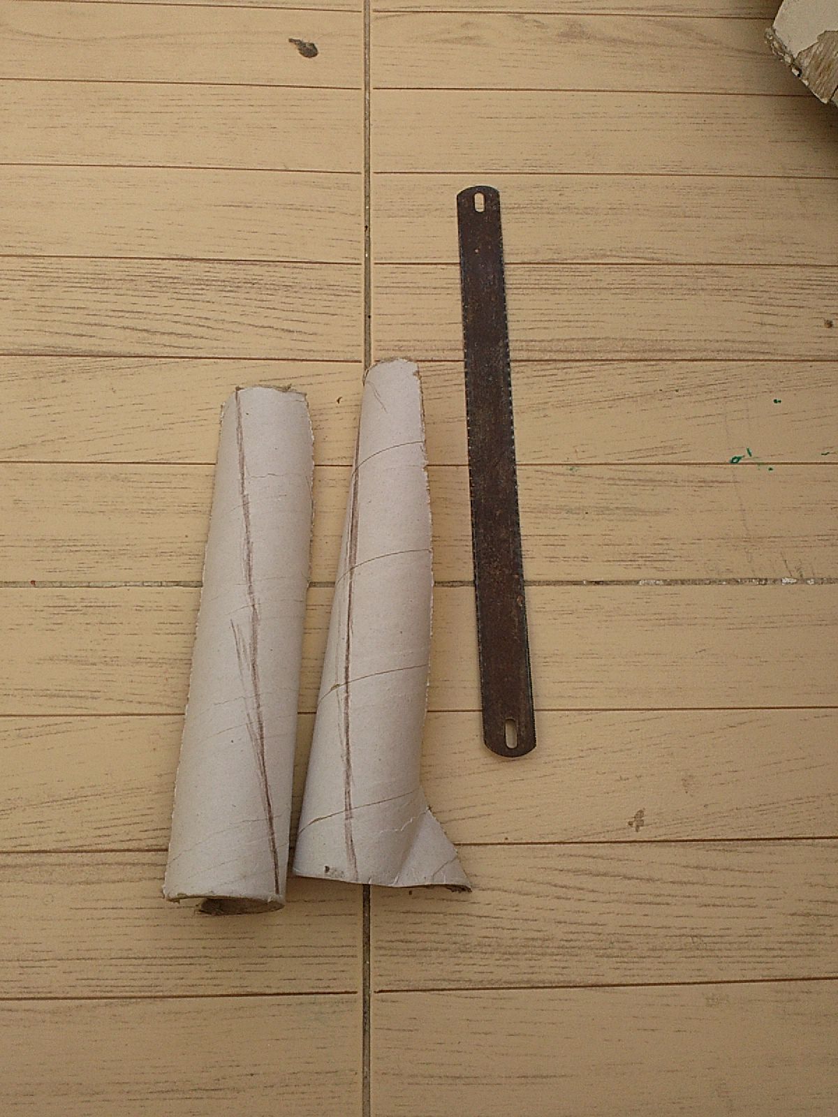 Make a Wind Turbine From a Cardboard Roll : 5 Steps - Instructables
