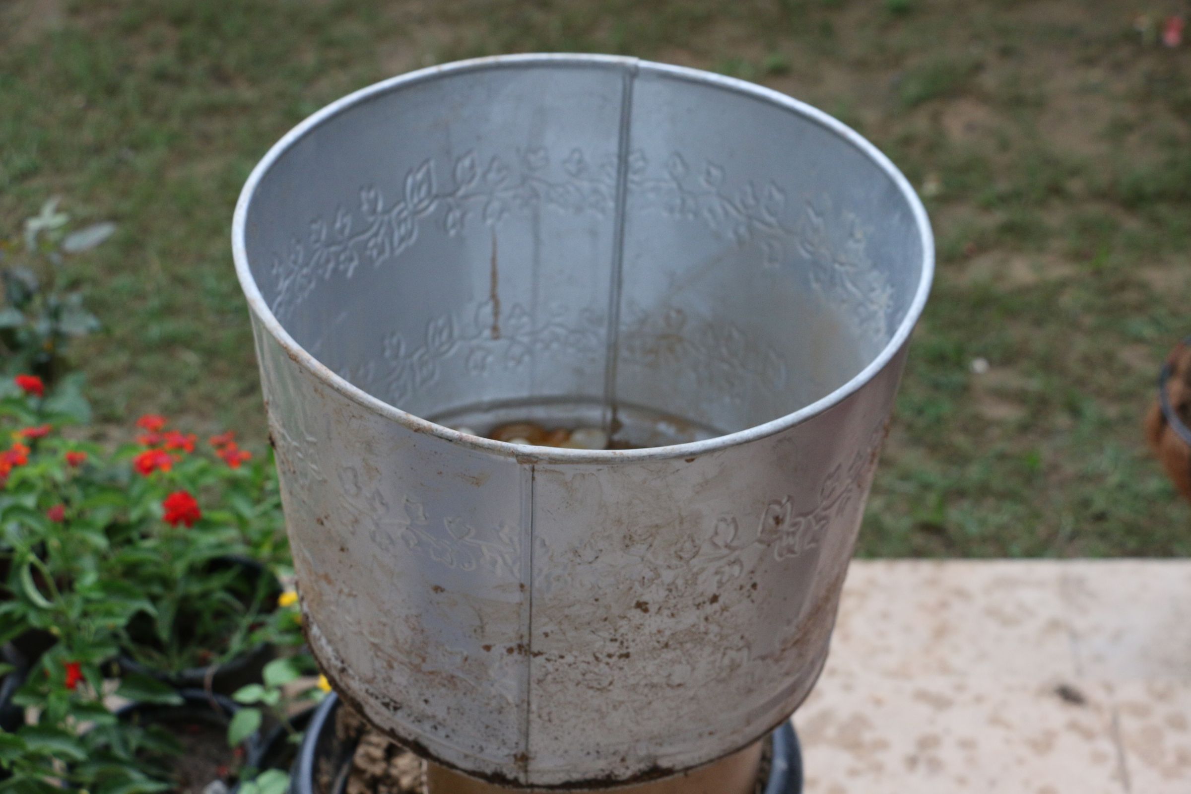 Tea Pot Fountain Planter : 4 Steps - Instructables