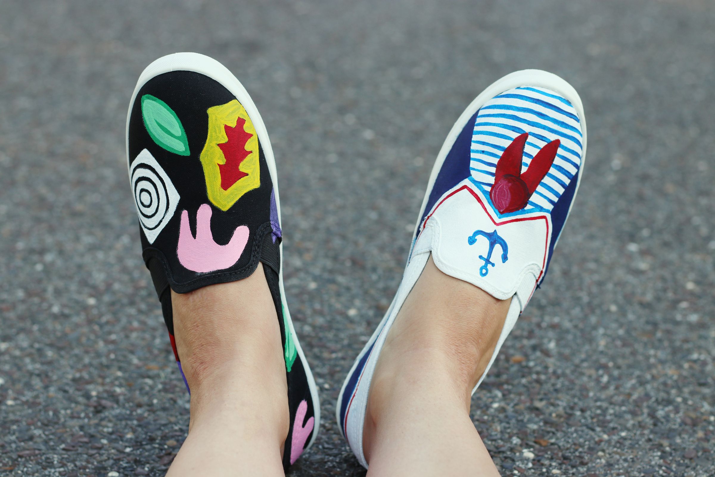 DIY Stranger Things Shoes : 4 Steps - Instructables