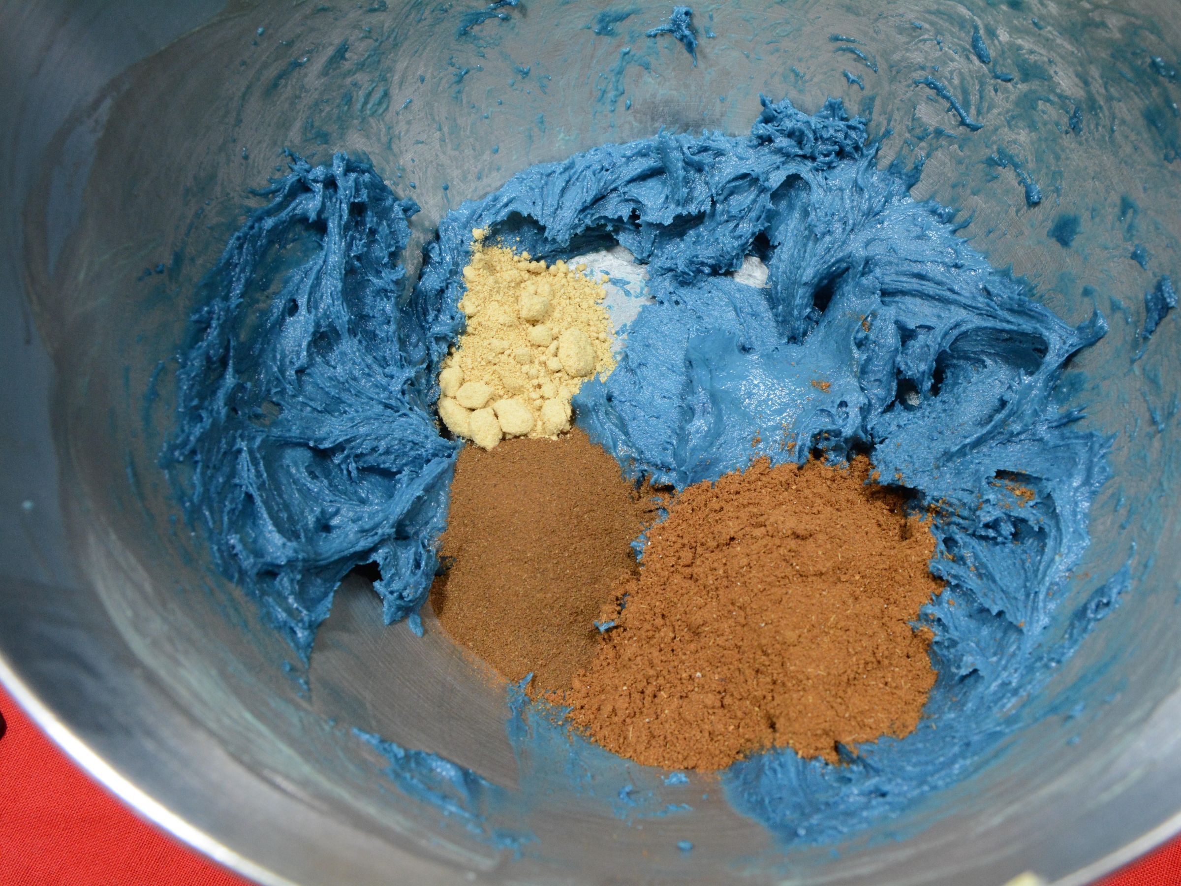 Recycle Inedible Cookie Dough Into Fragrant Christmas Tree Decorations ...