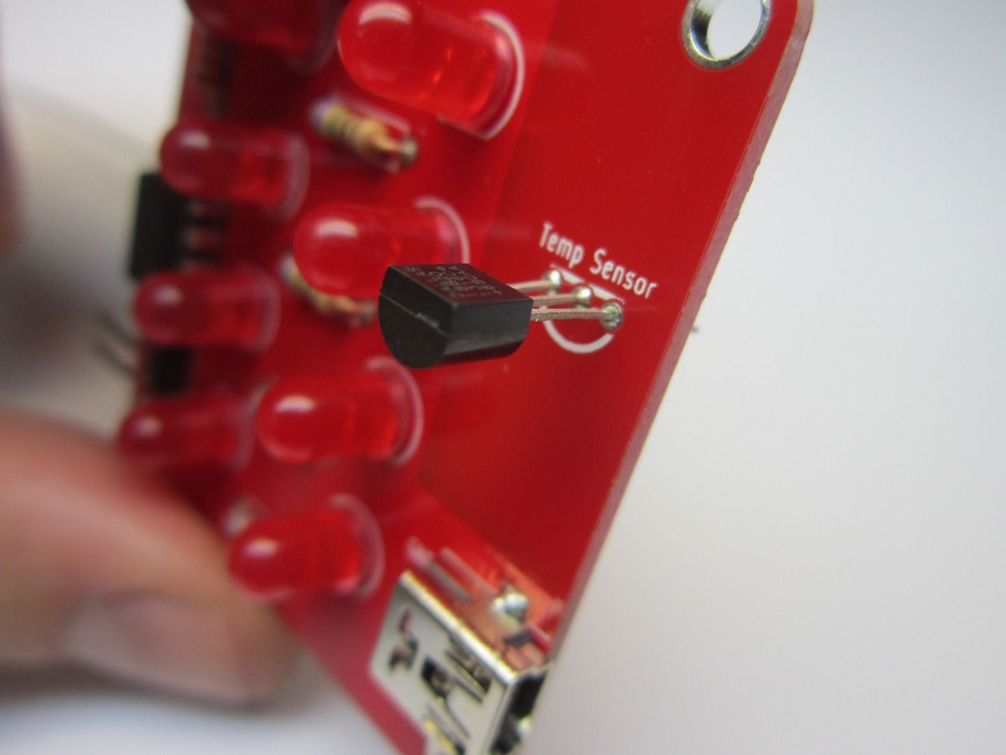 Binary Thermometer 2.0 : 7 Steps - Instructables