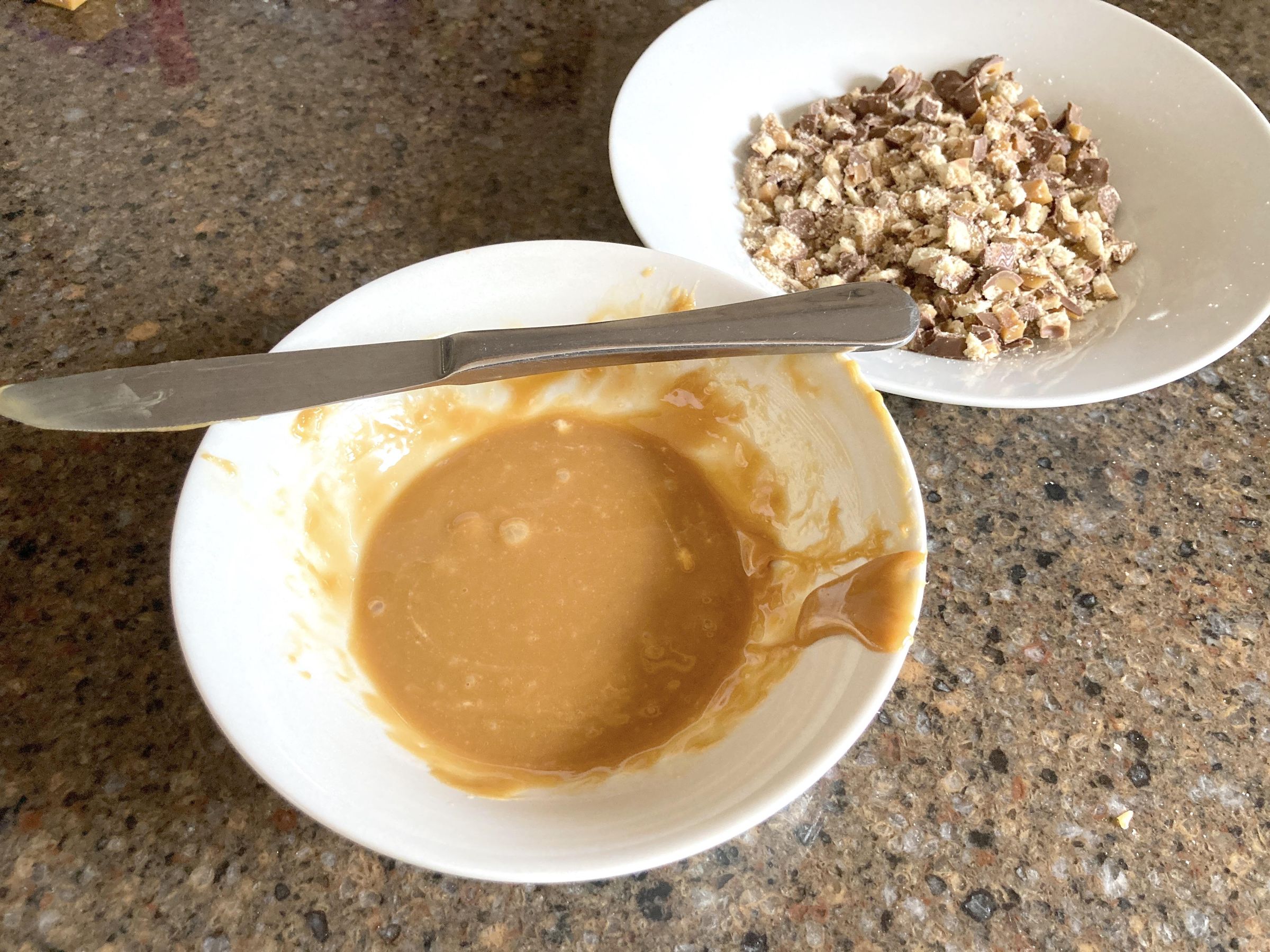 Candy Bar Caramel Apples : 7 Steps (with Pictures) - Instructables