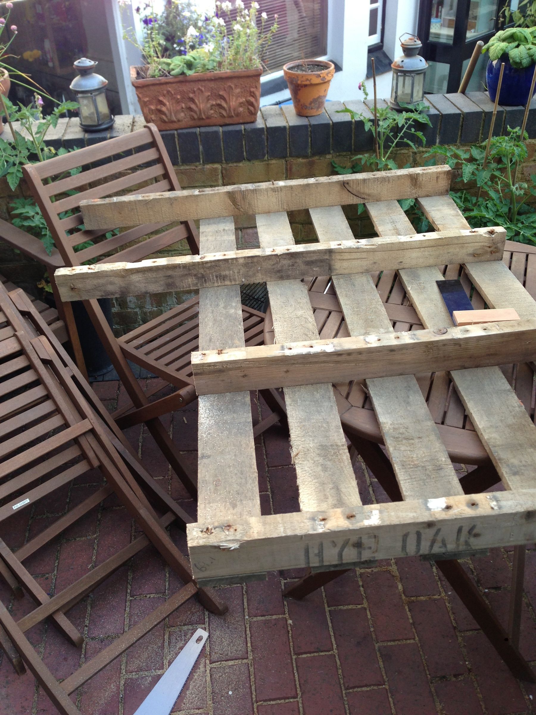 Pallet Woodstore : 7 Steps - Instructables