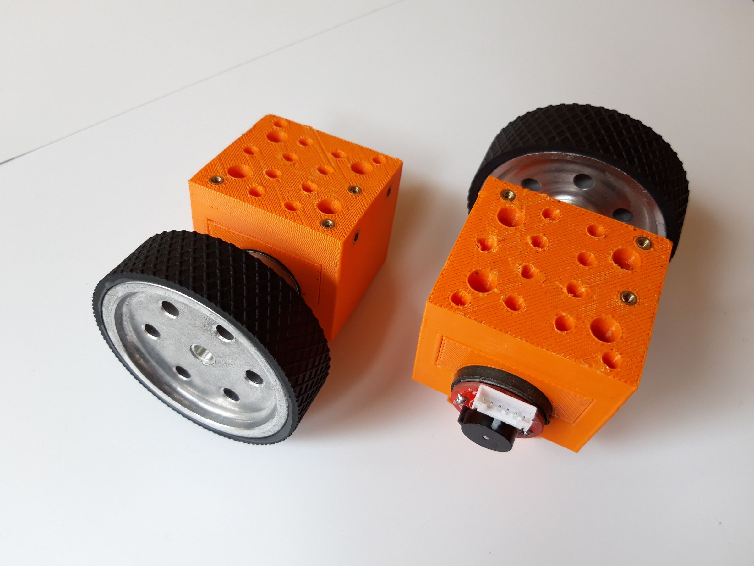 Build Your Own Turtlebot Robot! : 7 Steps - Instructables
