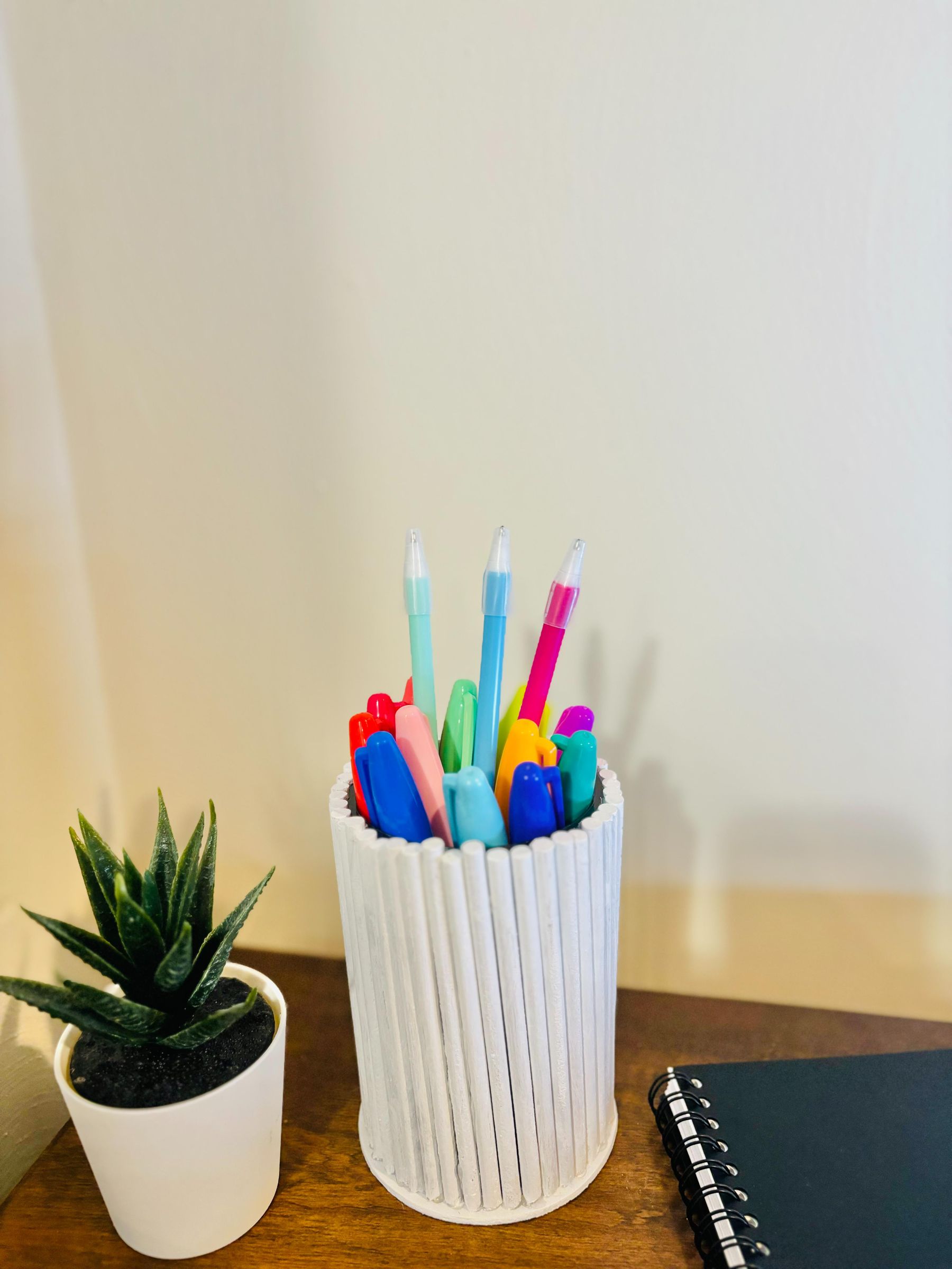 Pen/Pencil Holder for Your Desk : 6 Steps (with Pictures) - Instructables