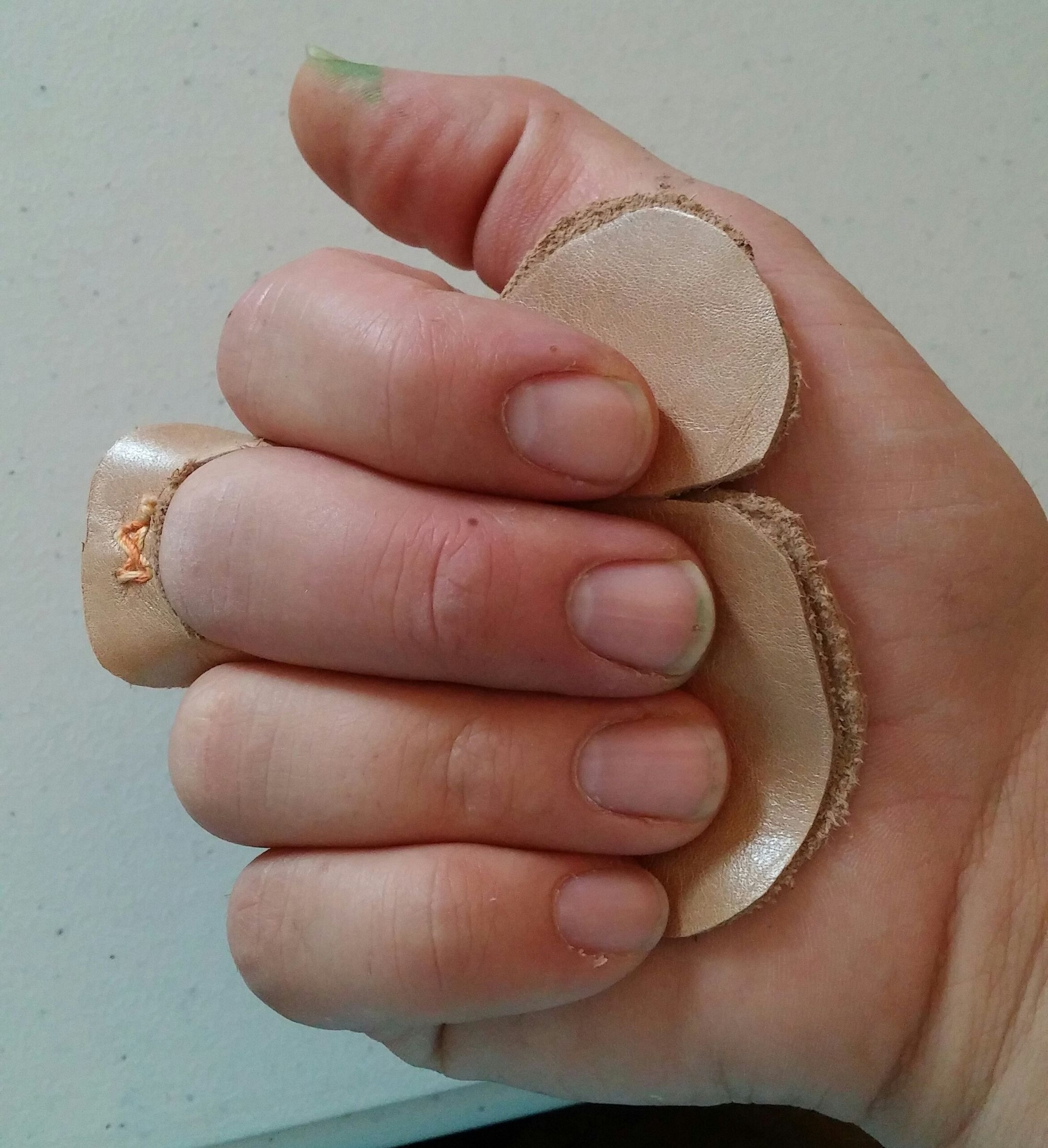 Archery Leather Armguard and Finger Tab : 8 Steps - Instructables