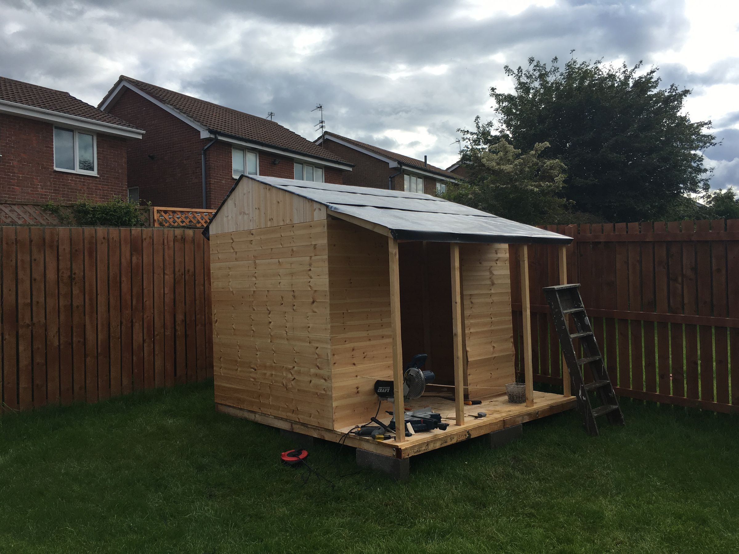 Custom Solar Powered Playhouse With Built in DIY Powerwall! : 7 Steps ...
