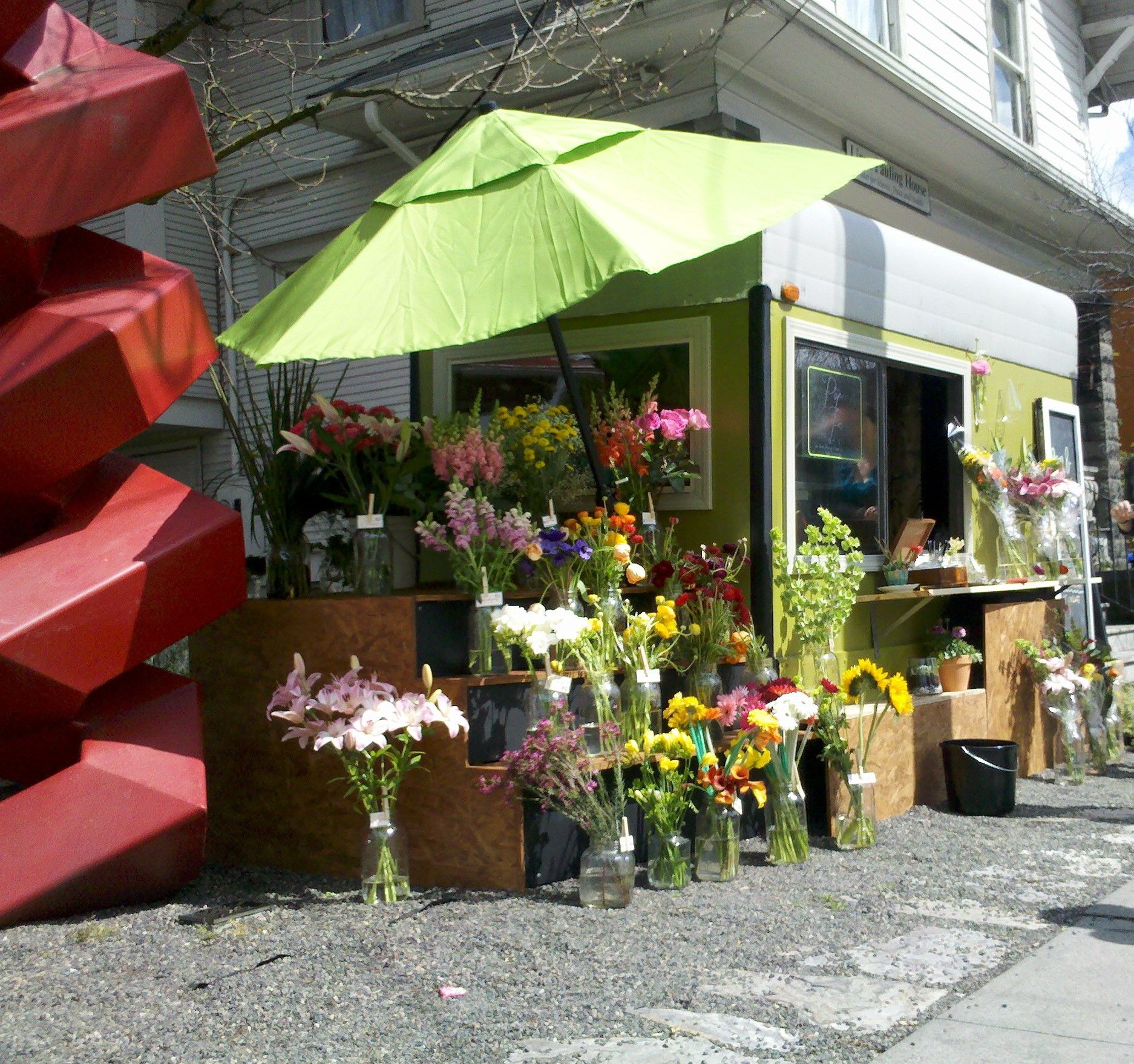 Portable Flower Shop : 6 Steps (with Pictures) - Instructables