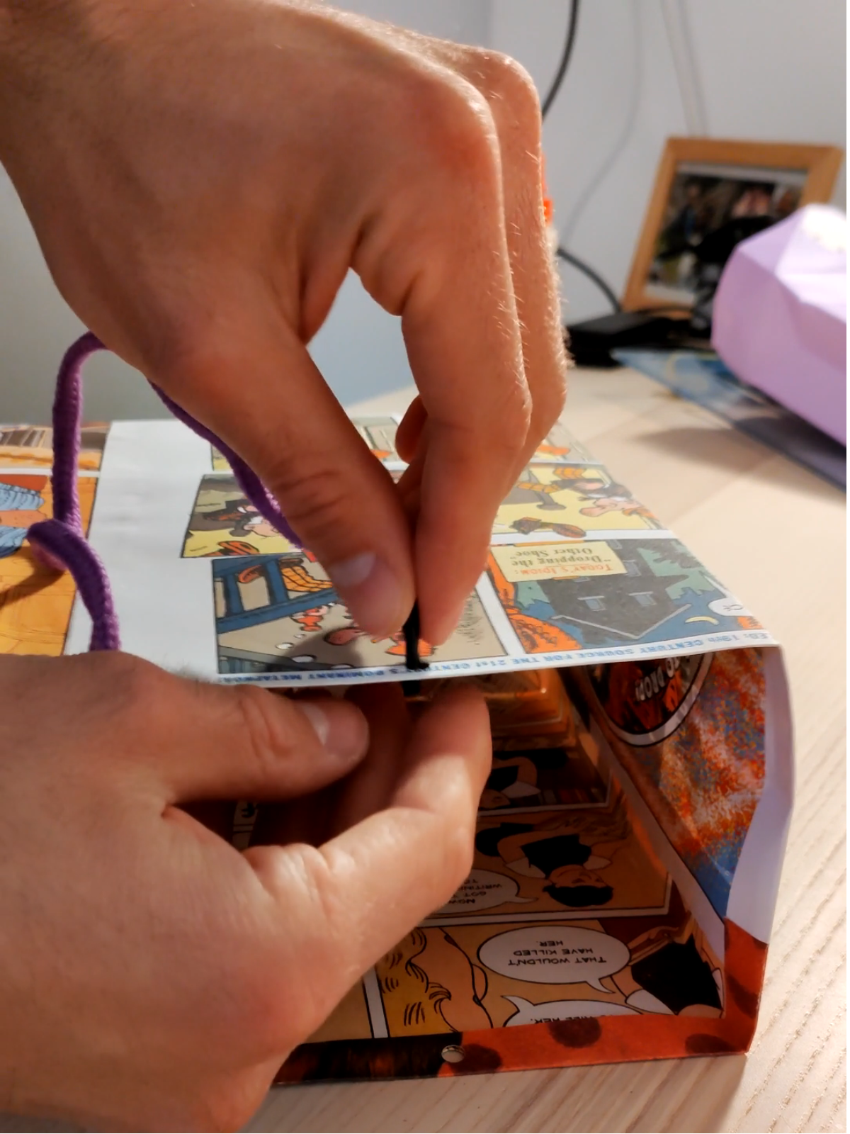 Easy Gift Bag Made of Comic Books : 8 Steps (with Pictures) - Instructables