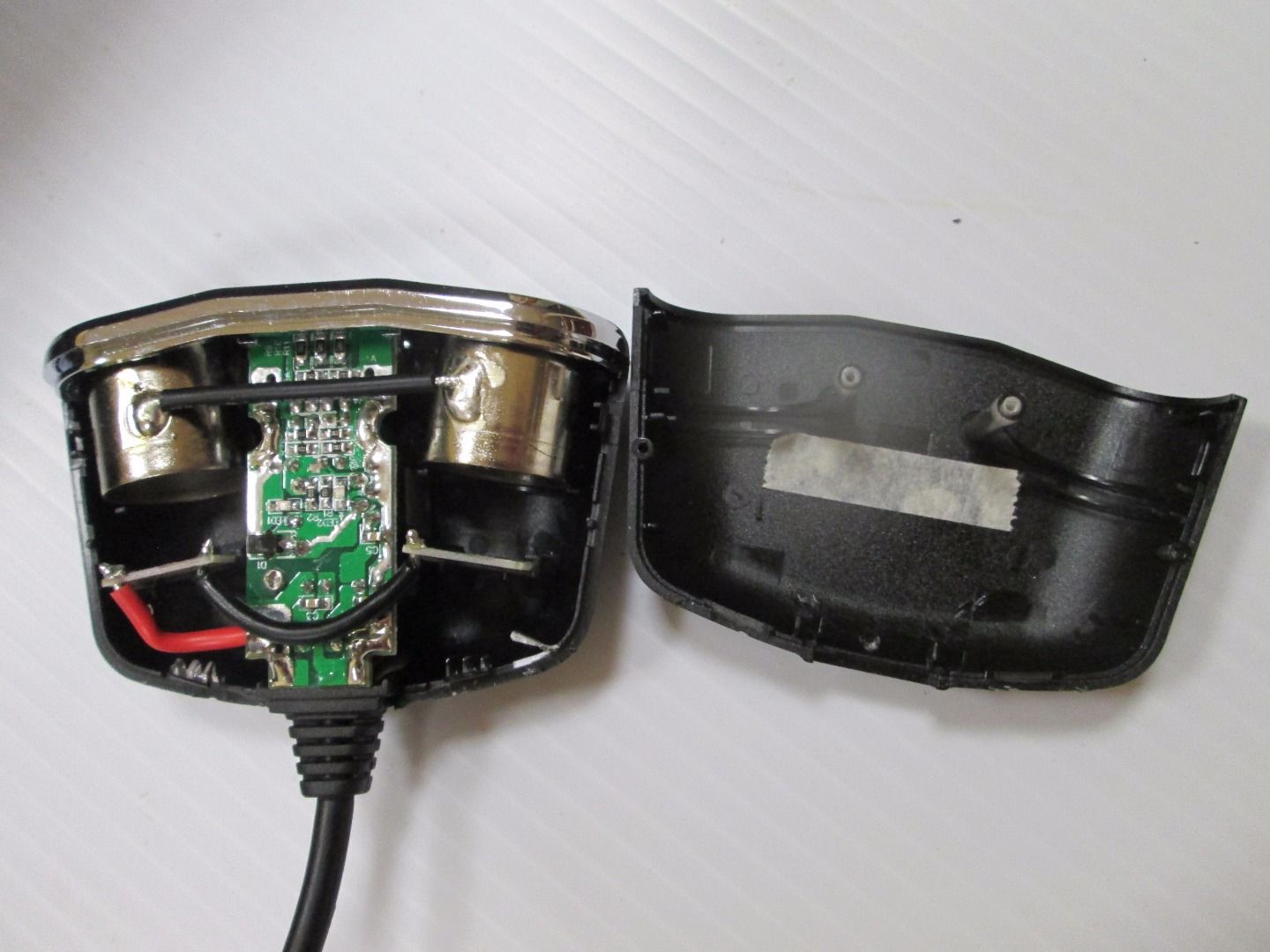 Install an Auxiliary Power Outlet in a Vehicle : 9 Steps - Instructables