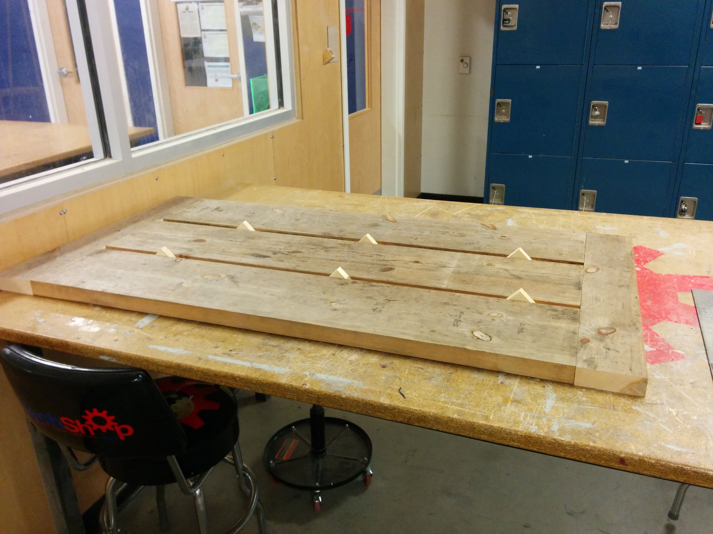 Two Tables to One : 4 Steps (with Pictures) - Instructables