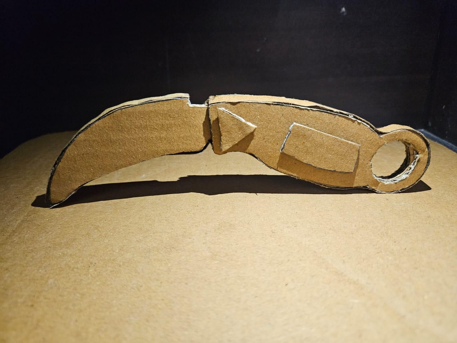Cardboard Karambit : 8 Steps - Instructables